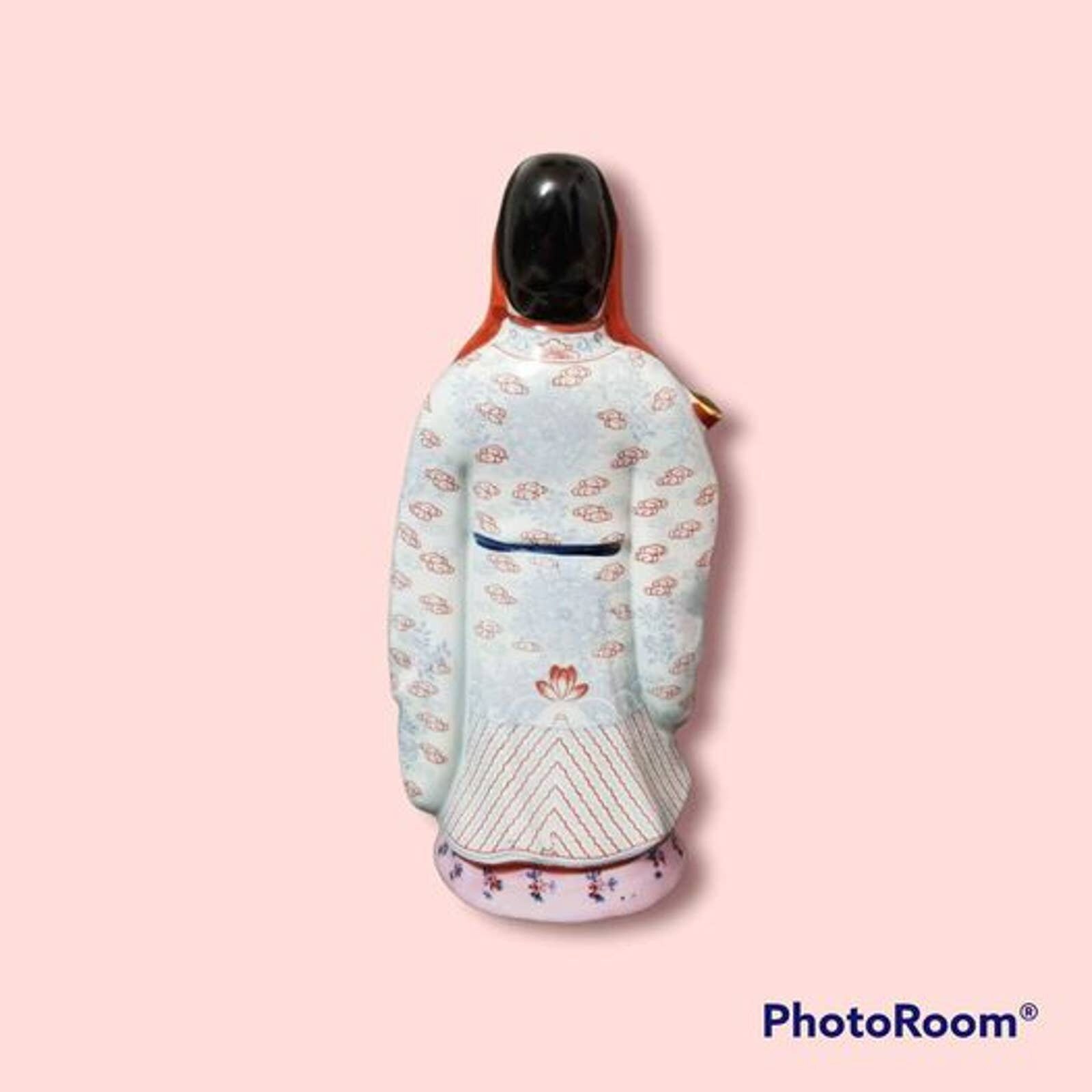 Vintage Chinese Porcelain Man Figurine - Etsy