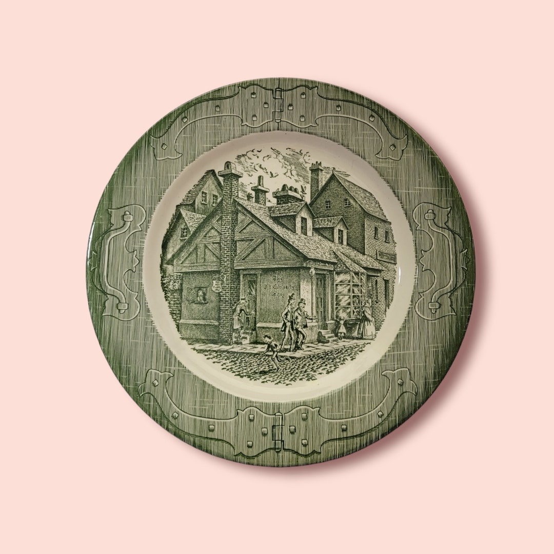 Vintage the Old Curiosity Shop Green 10 Dinner Plates set of 3 ...
