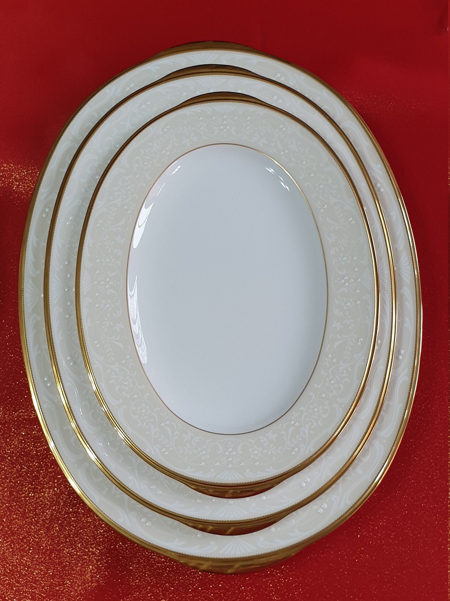 Noritake White Palace 5 Piece Dinner Set,dinnerware Collection Gala ...