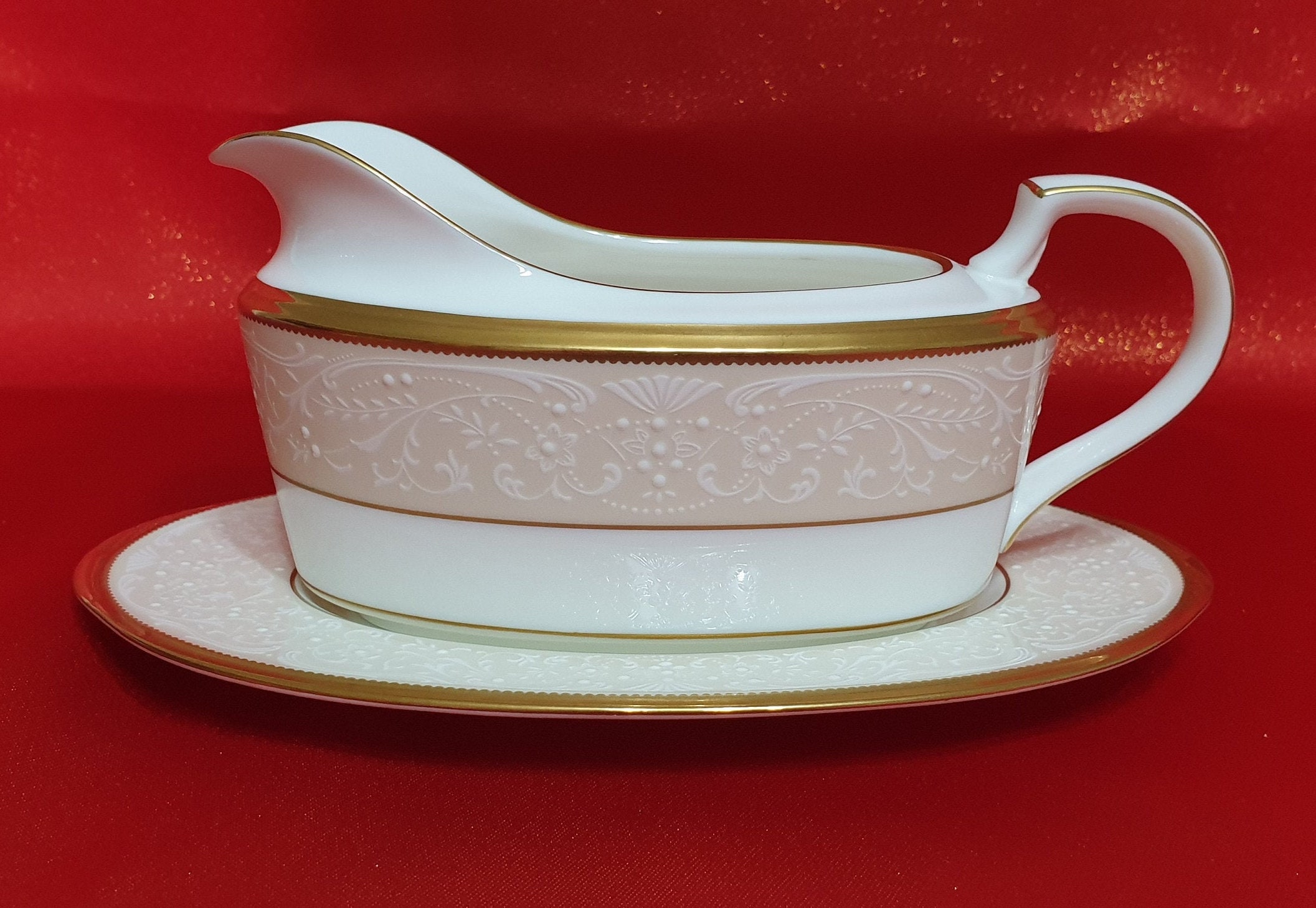 Noritake White Palace 5 Piece Dinner Set,dinnerware Collection Gala ...