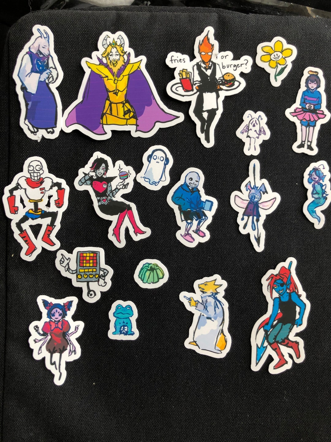 Undertale Stickers - Sans, Alphys, Frisk, Toriel, Flowey, Muffet, Etc ...