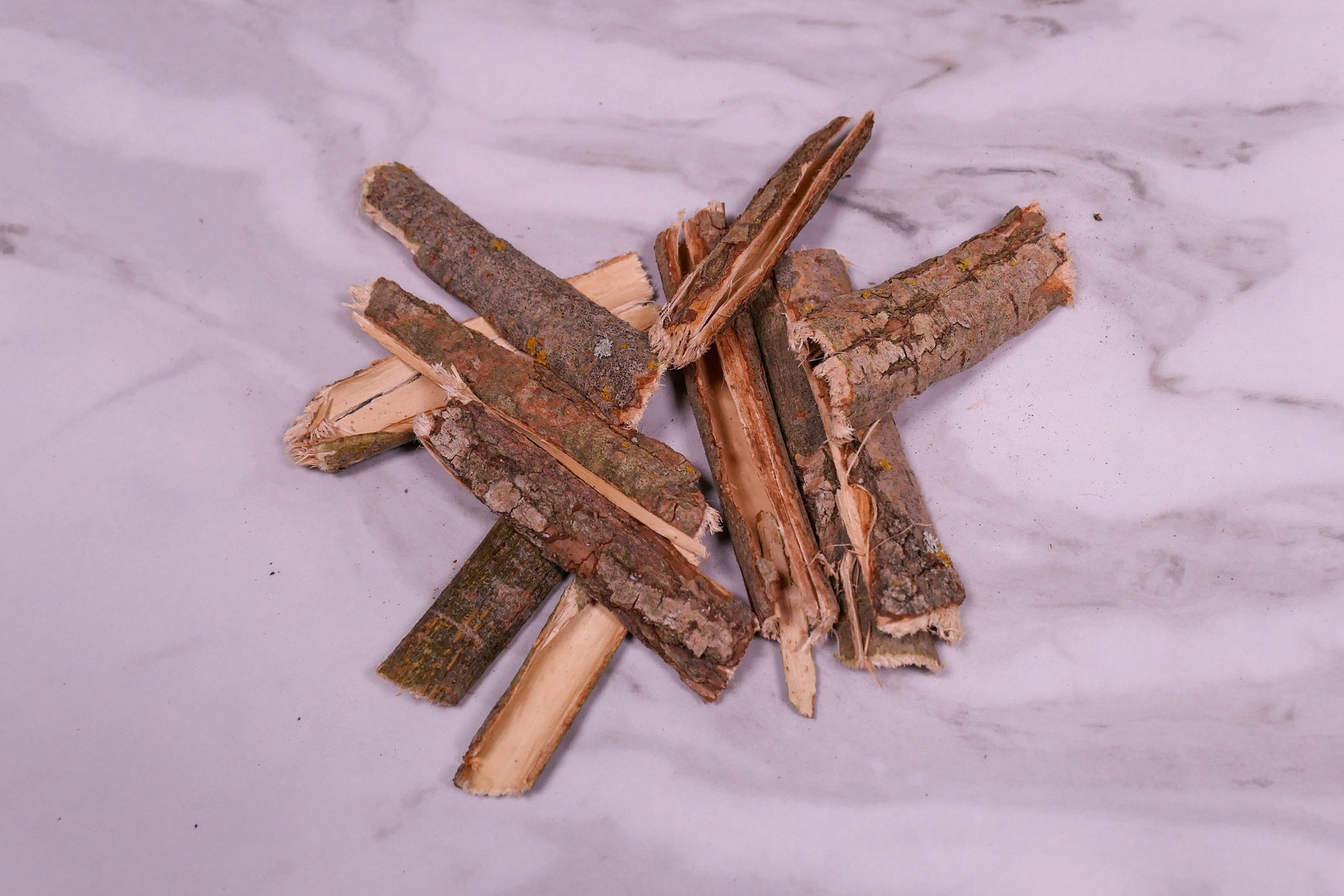 Bunny Forage Willow Bark Natural Forage for Rabbits - Etsy UK