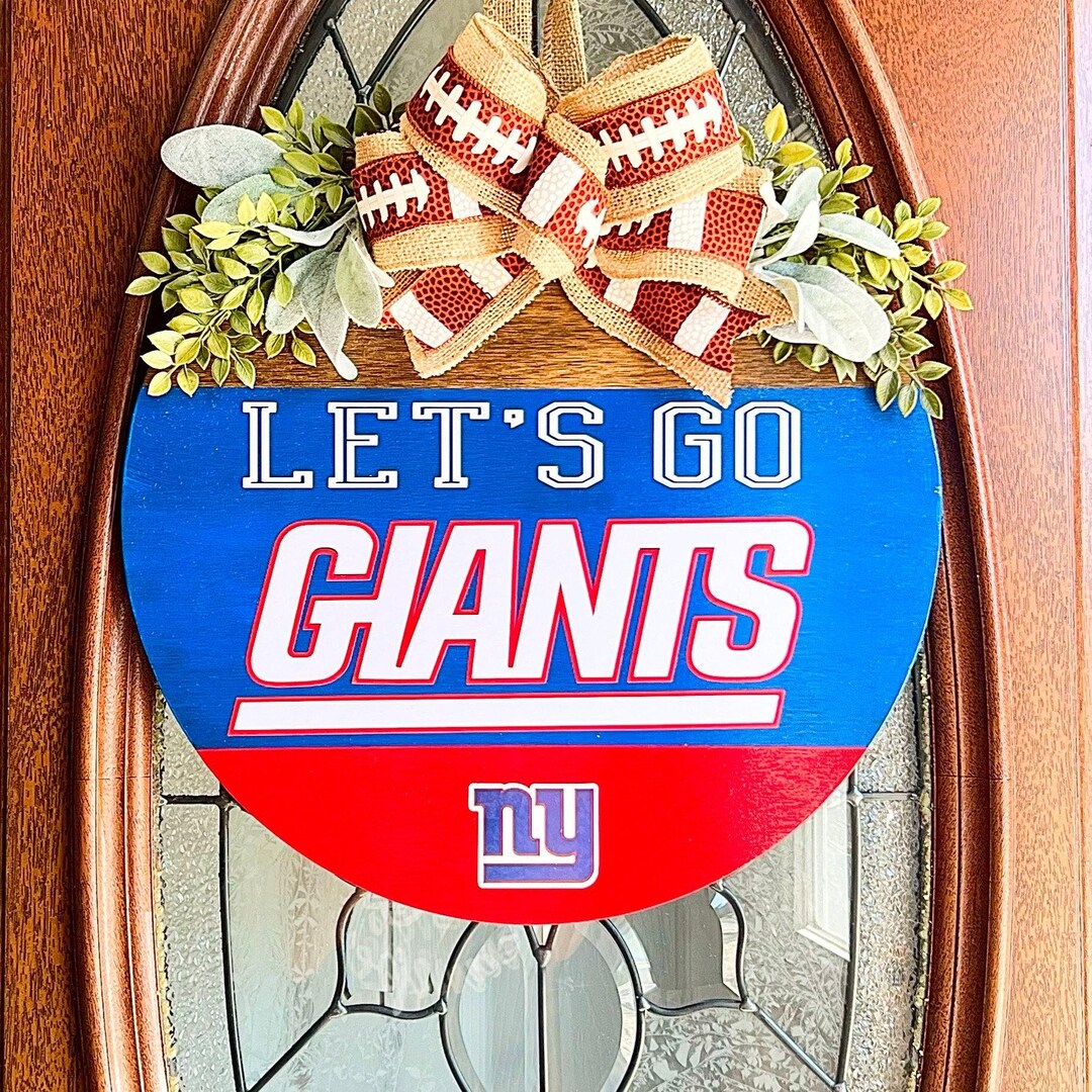 Giants Football Wreath: Pine Wood Door Hanger, NFL Decor - Etsy