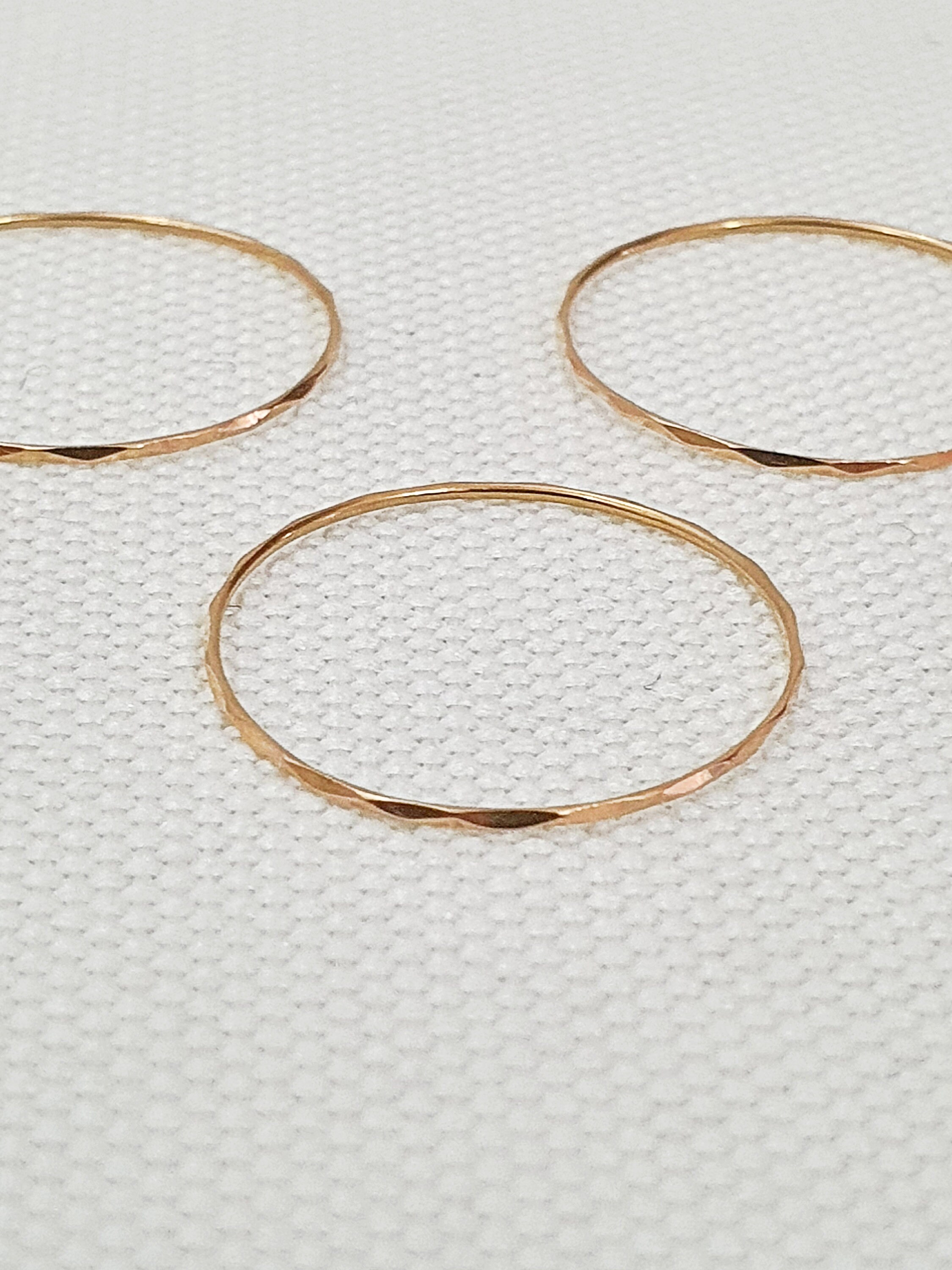 18K Yellow Gold Laser Cut Hammered Stackable 5 Rings per Set Handmade ...