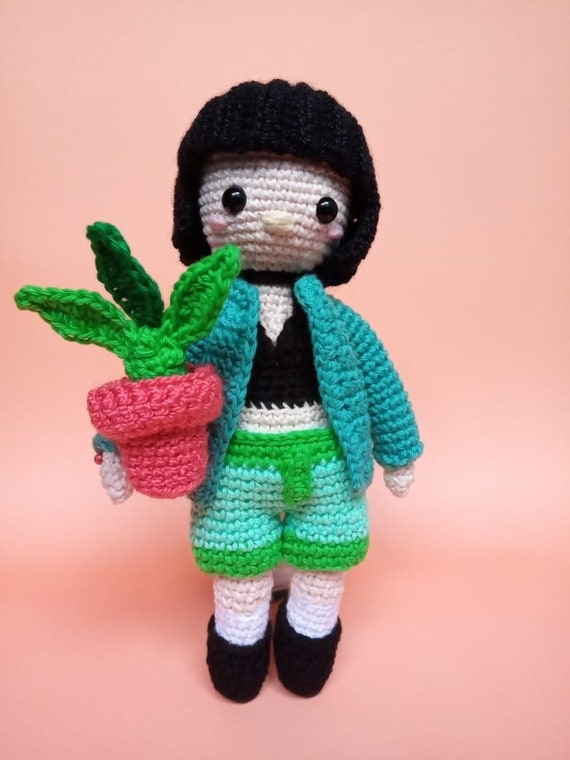 Mathilda Doll Leon the Professional - Etsy