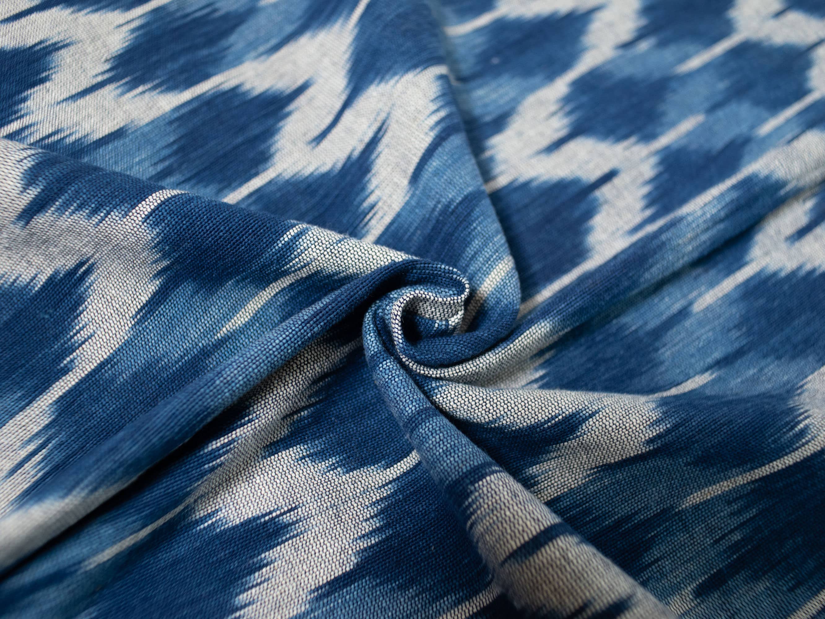 Handwoven Indigo Ikat Wave Pattern Fabric | Natural Dye | Pure Cotton ...