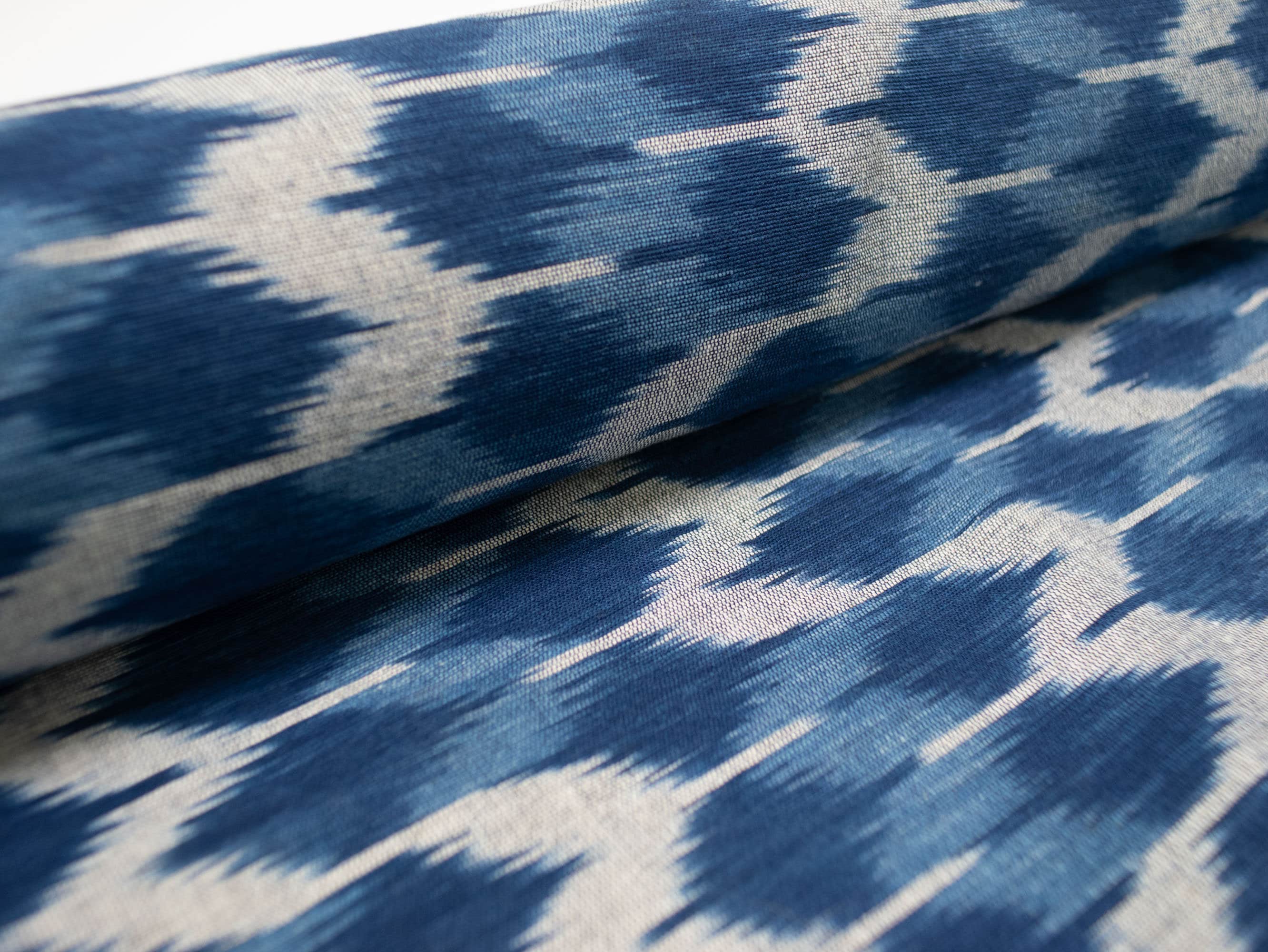 Handwoven Indigo Ikat Wave Pattern Fabric | Natural Dye | Pure Cotton ...