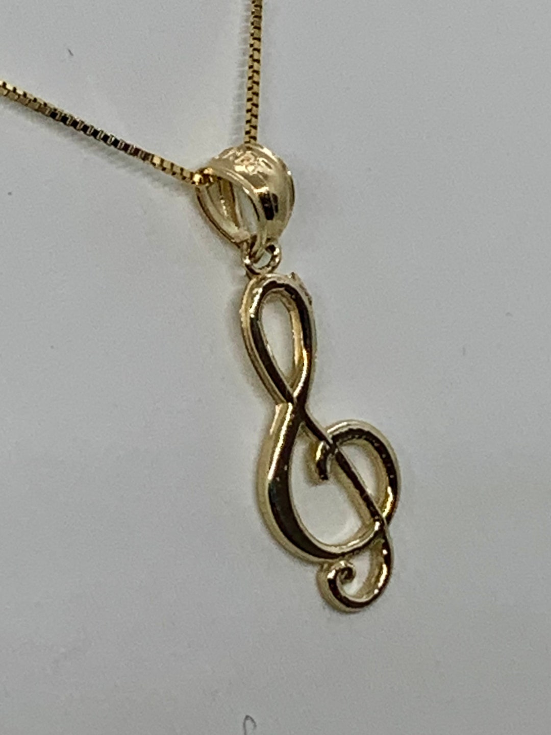 14K Solid Gold Treble Clef Pendant: Minimalist Music Charm Necklace - Etsy