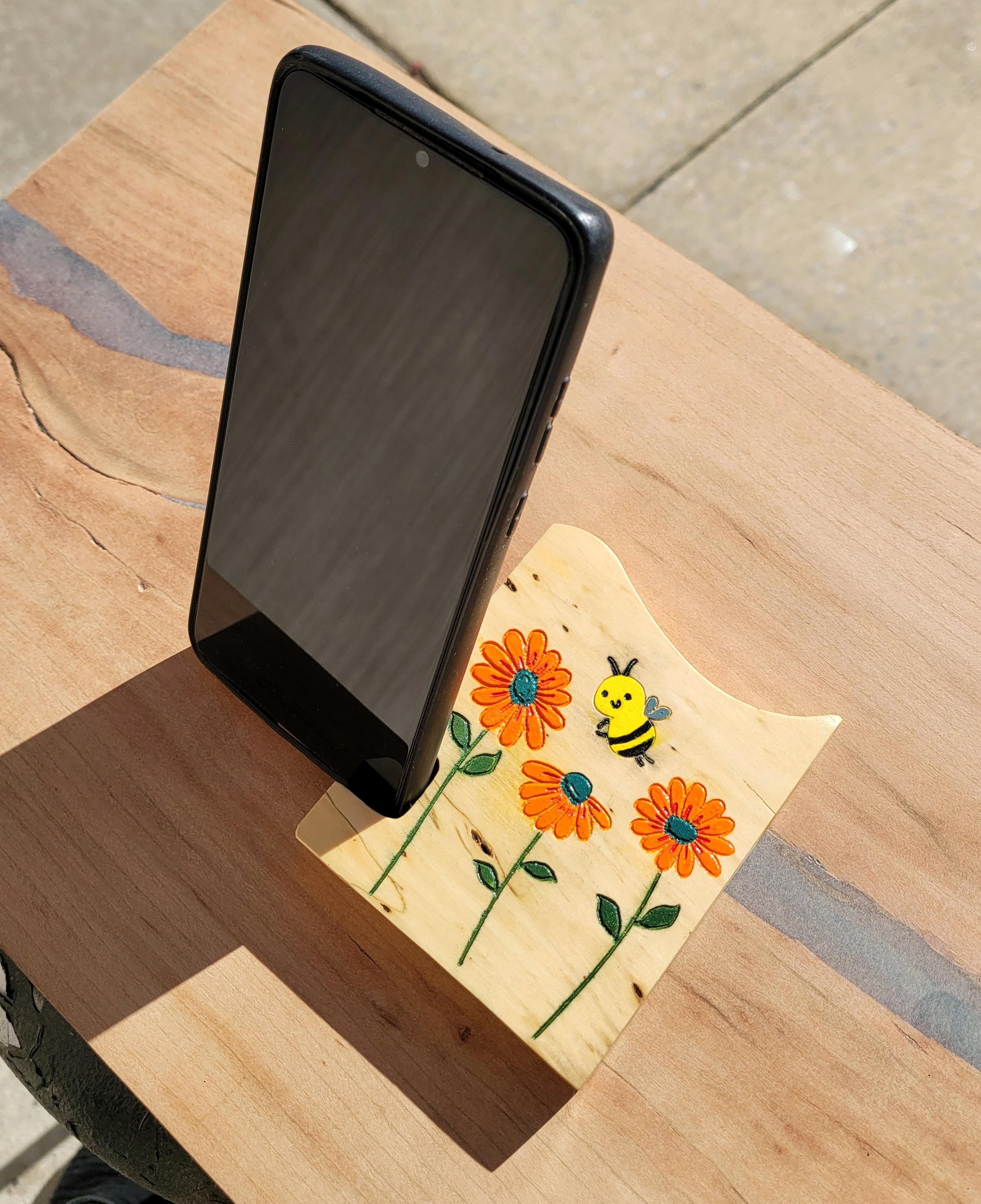 Happy Bee With Flowers Cell Phone Block Digital File PNG/SVG/JPG - Etsy