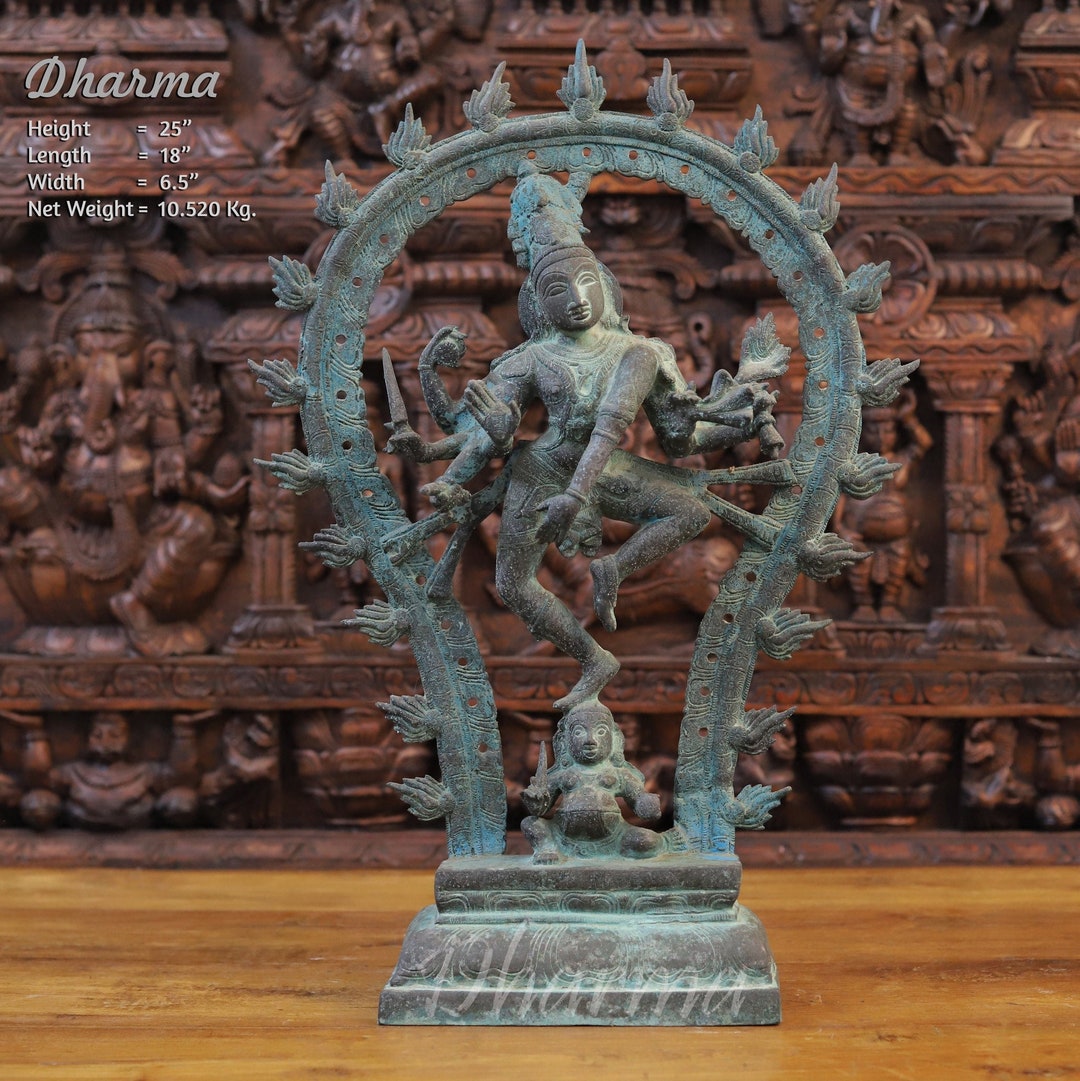 Brass Vintage Ananda Tandava Ishvariya Natraja (lord Shiva Dancing in ...