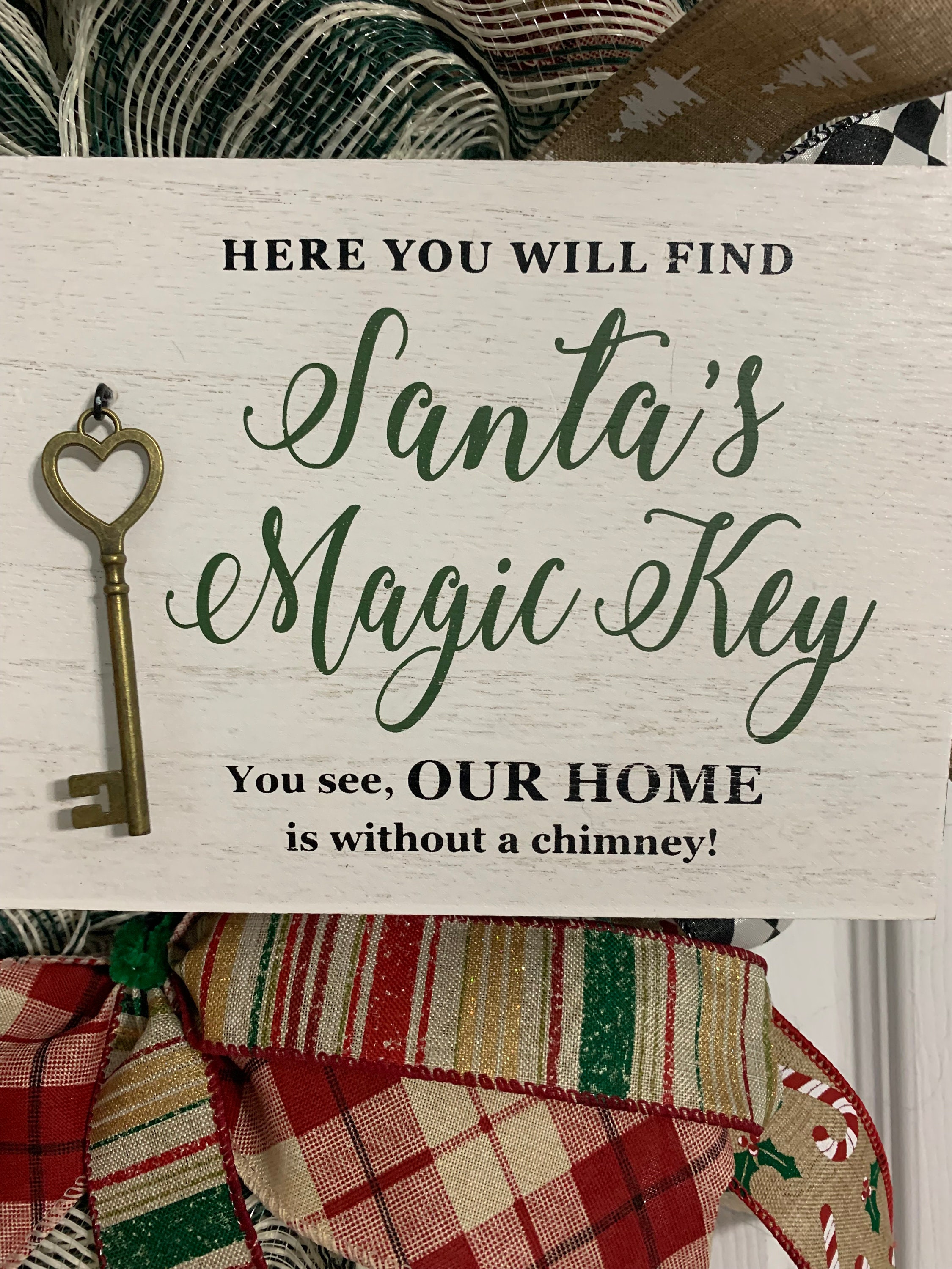 Santa Wreath, Christmas Wreath, Santa's Magic Key Wreath, Handmade ...