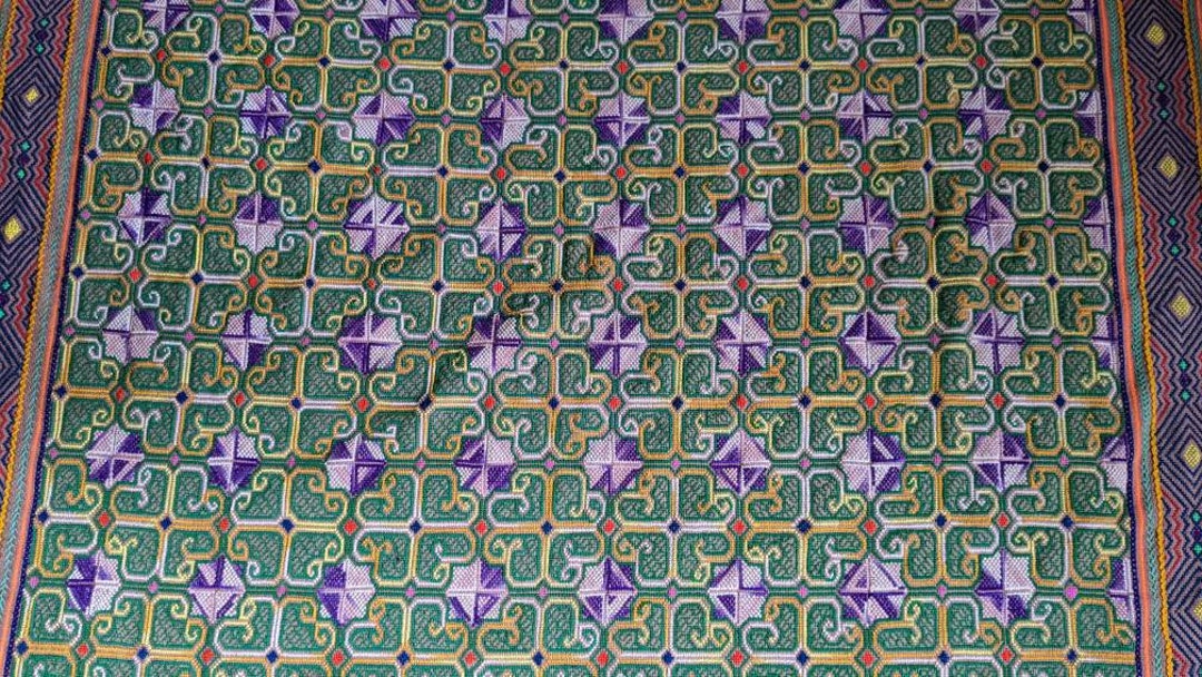 Traditional Shipibo Design. Hand Made Embroidery. Finely Made. - Etsy