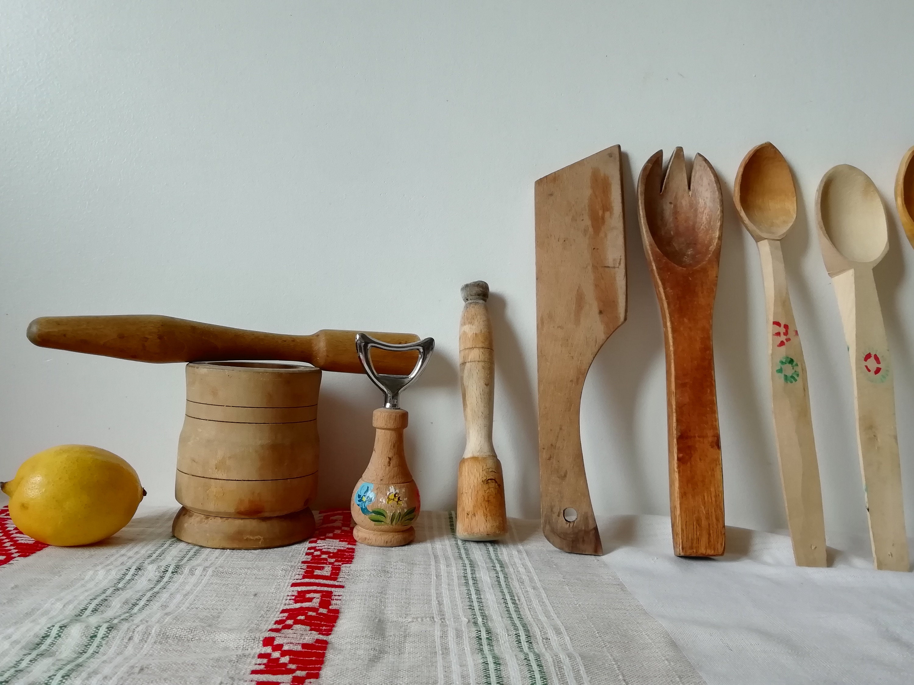 Collection of 14 Vintage Wooden Mixing Utensils Wood Carved Spoons ...