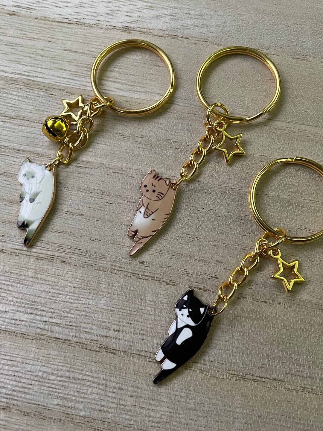 Dangling Kitty Keychain // Cat Keychain - Etsy