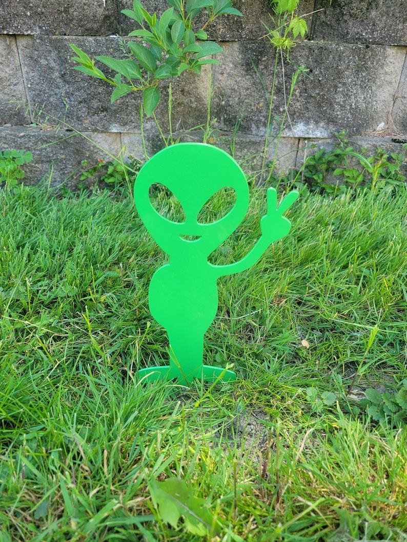 Alien Yard Stake Plasma DXF CNC - Etsy