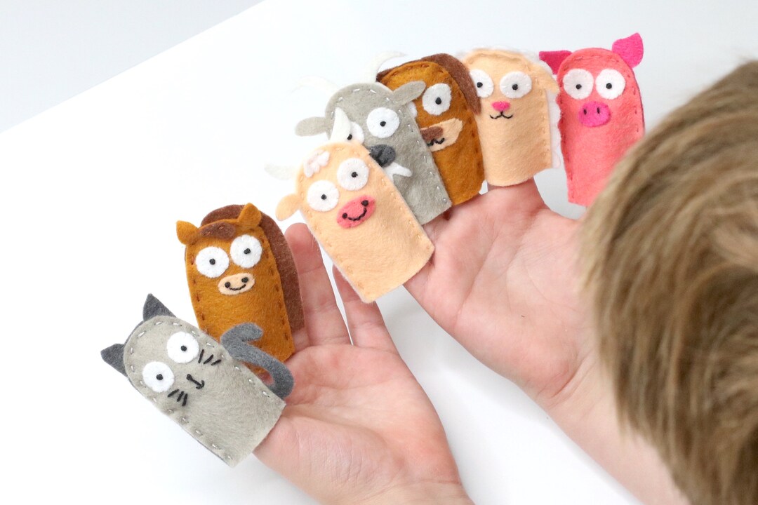 Easy Farm Animal Finger Puppets Felt Pattern includes SVG. Make You Own ...