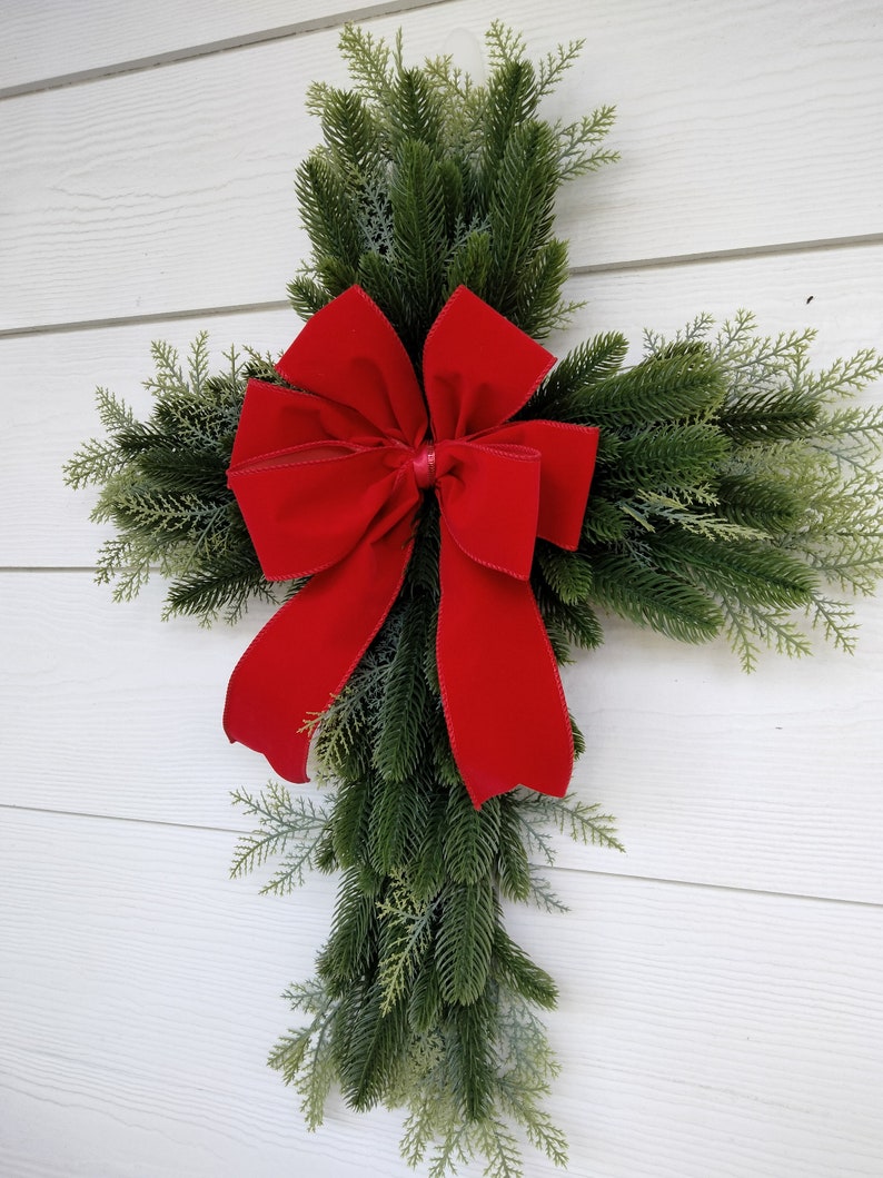 Christmas Cross Wreath, Cross Wreath, Evergreen Cross Wreath, Religious ...