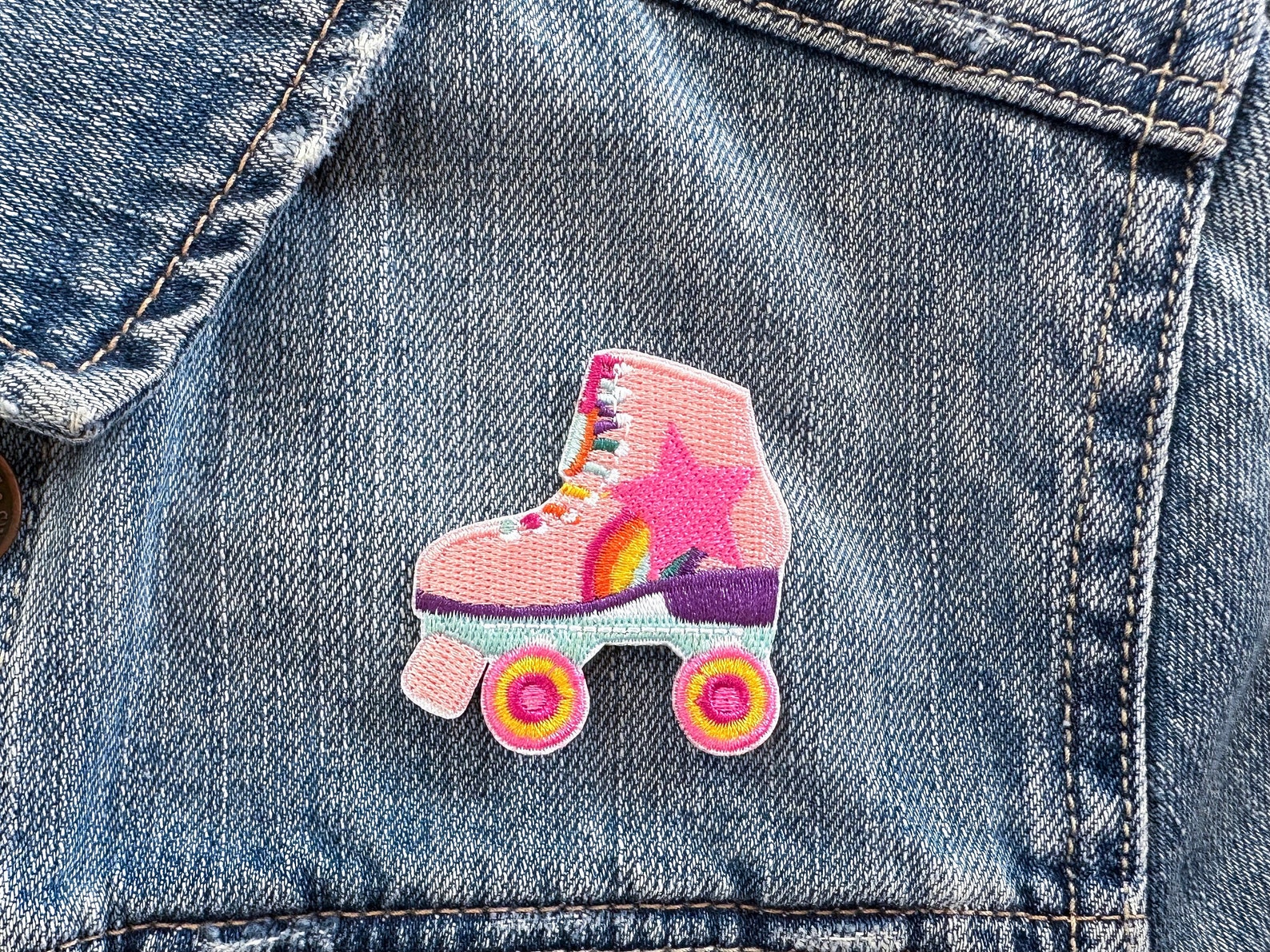 Roller Skate Embroidered Iron-on Patch | Cute Patches | Roller Derby - Etsy