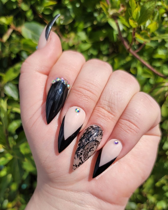 Lace press on nails Luxury press on nails Fake nails Glue on nails Gel nails Bling nails Spring nails Summer nails Lace nails Etsy Polska