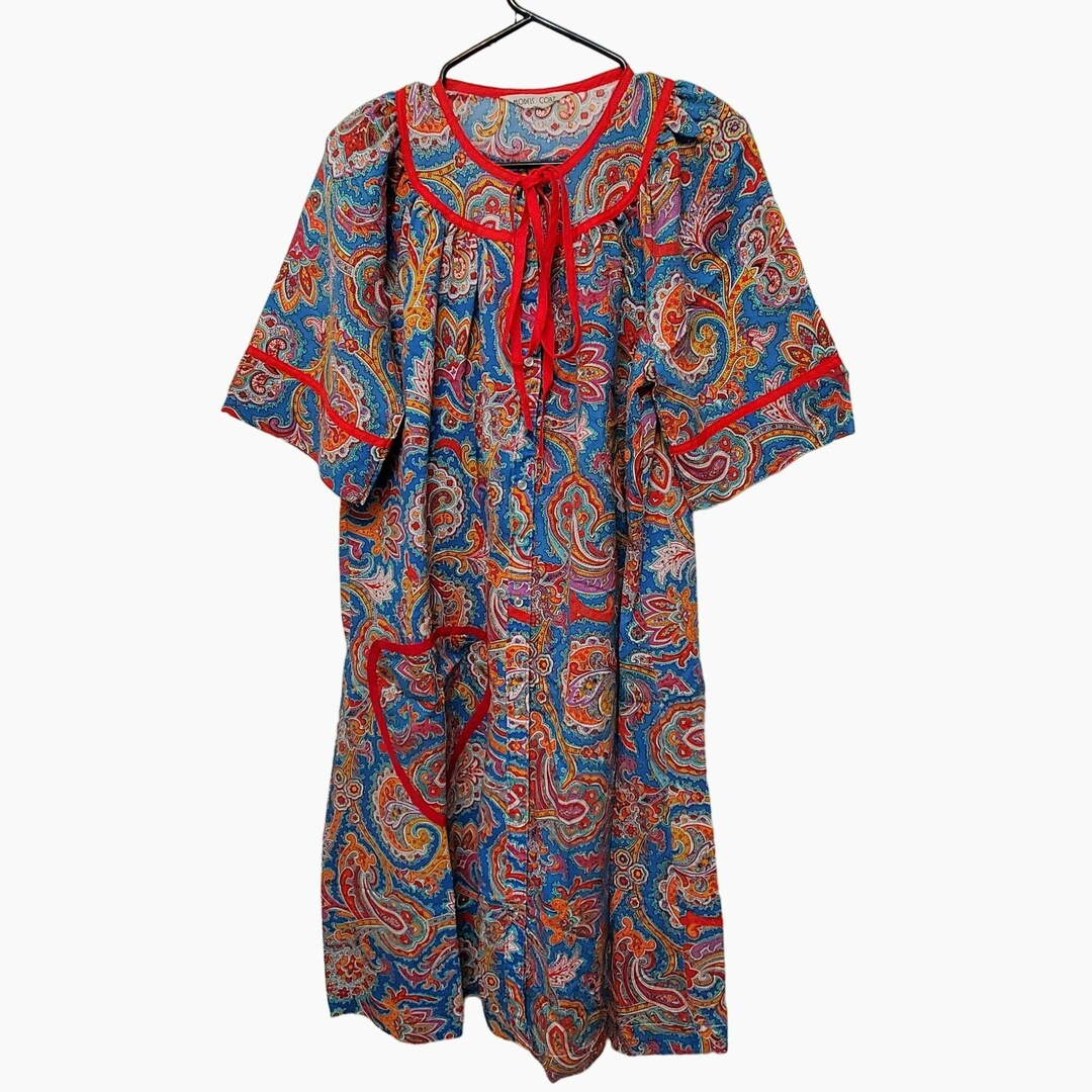 Vintage Model's Coat Housecoat, 1980s, Retro, Red Paisley, Cotton ...