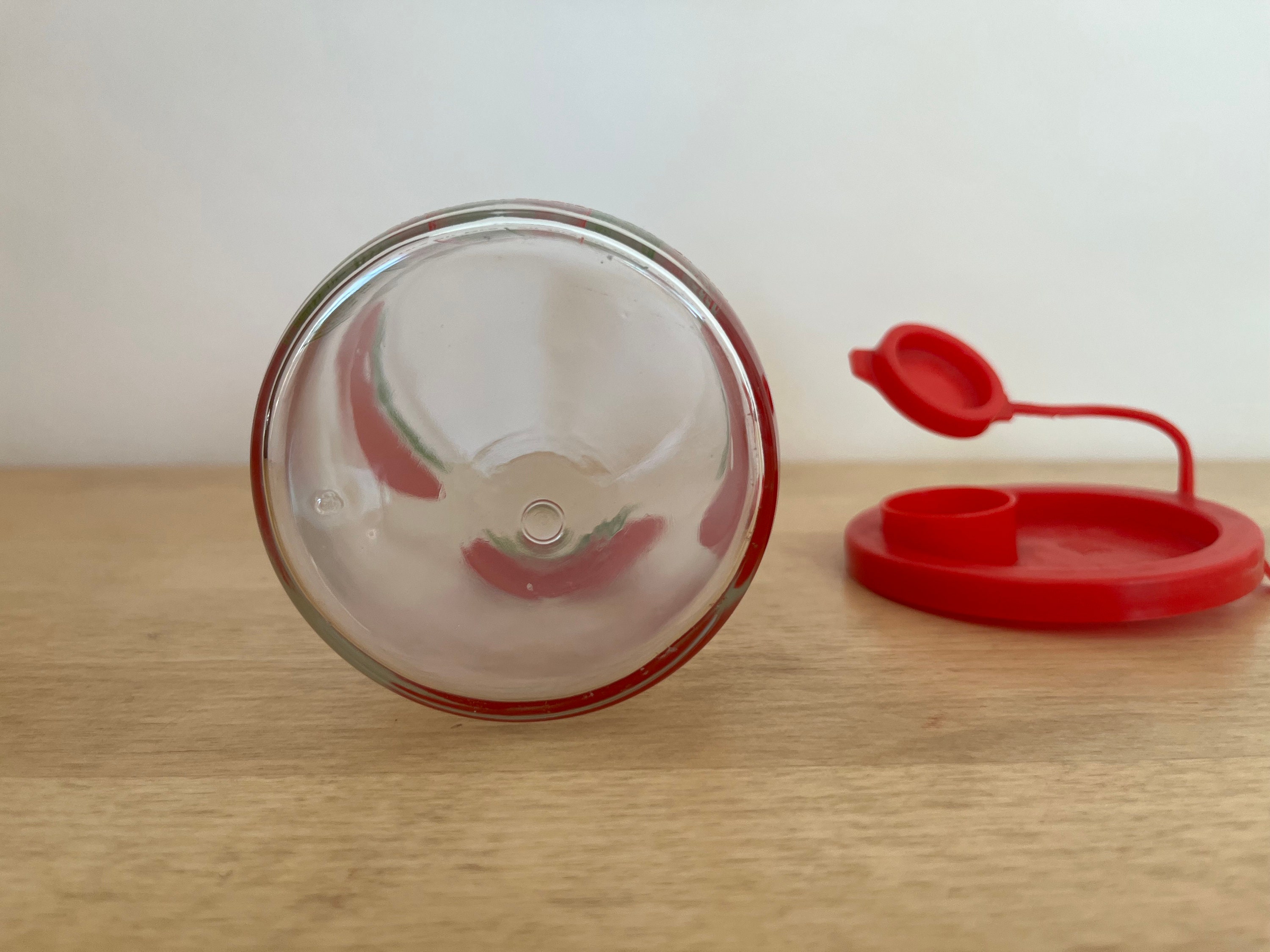 French Vintage Glass Measuring Cup Henkel Red Apples Pouring Glass - Etsy