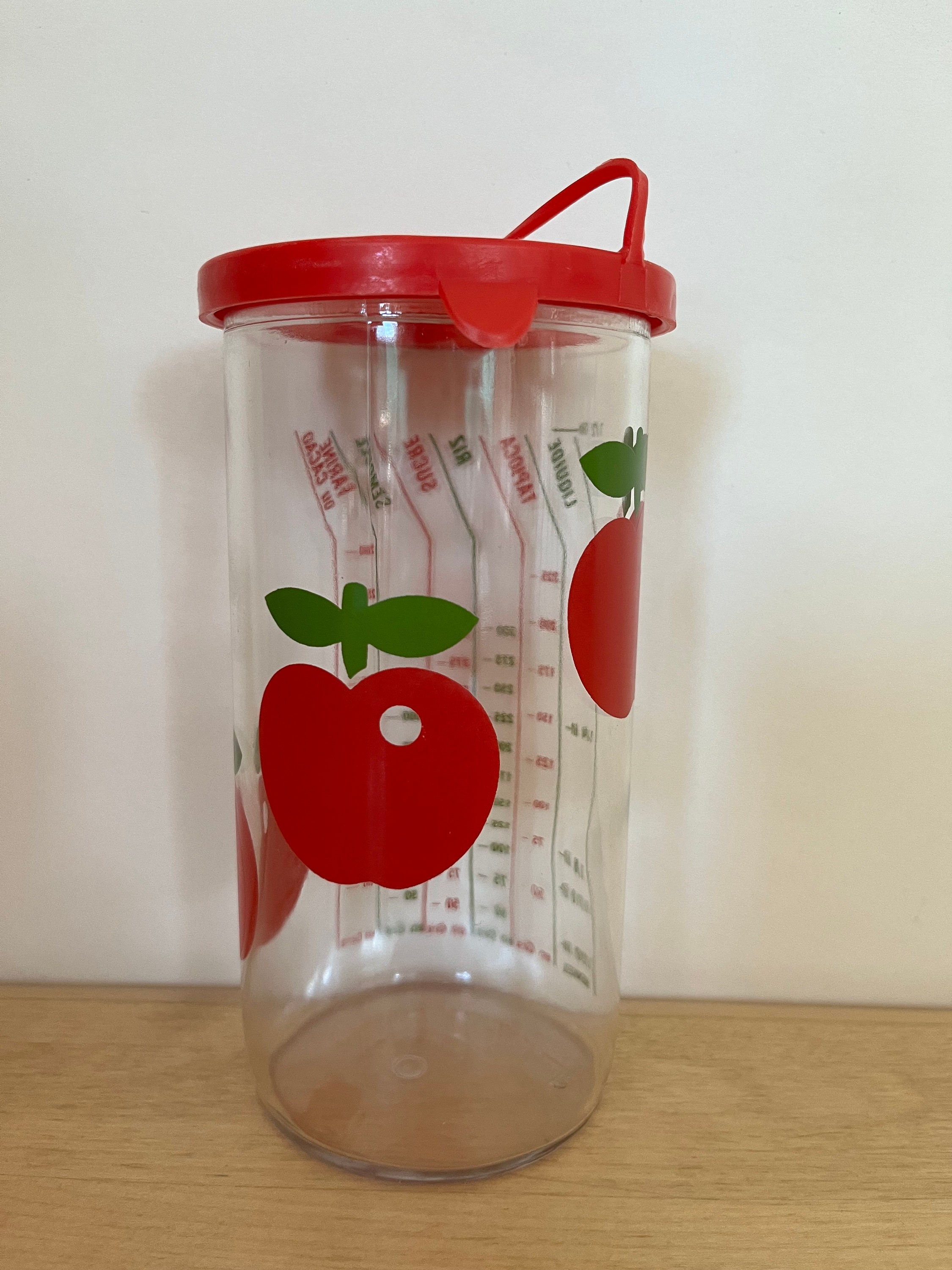 French Vintage Glass Measuring Cup Henkel Red Apples Pouring Glass - Etsy