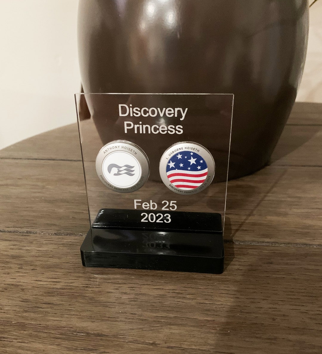 Princess, Carnival, Medallion, Acrylic, Display, Holder, Magnetic, Gift ...