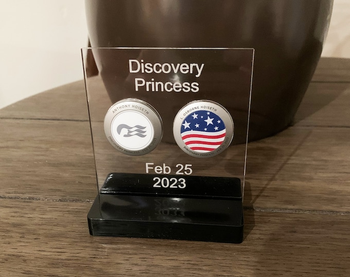 Princess, Carnival, Medallion, Acrylic, Display, Holder, Magnetic, Gift ...
