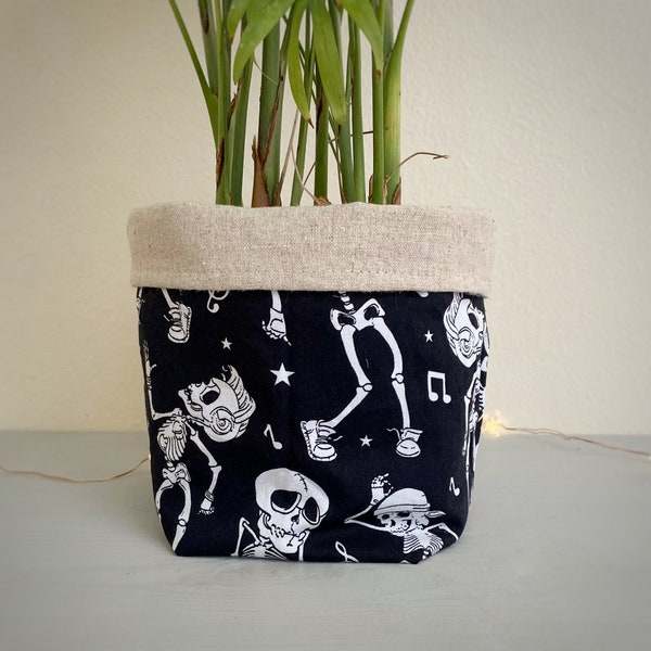 Skeleton Planter - Etsy