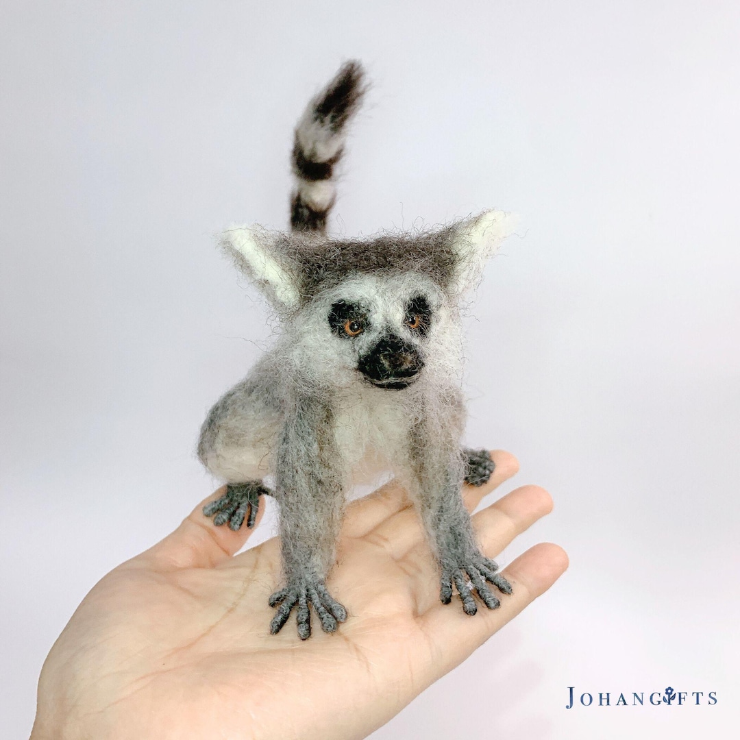 Ring-tailed Lemur Catta Wool Sculpture, Needle Felted Realistic Lemur ...