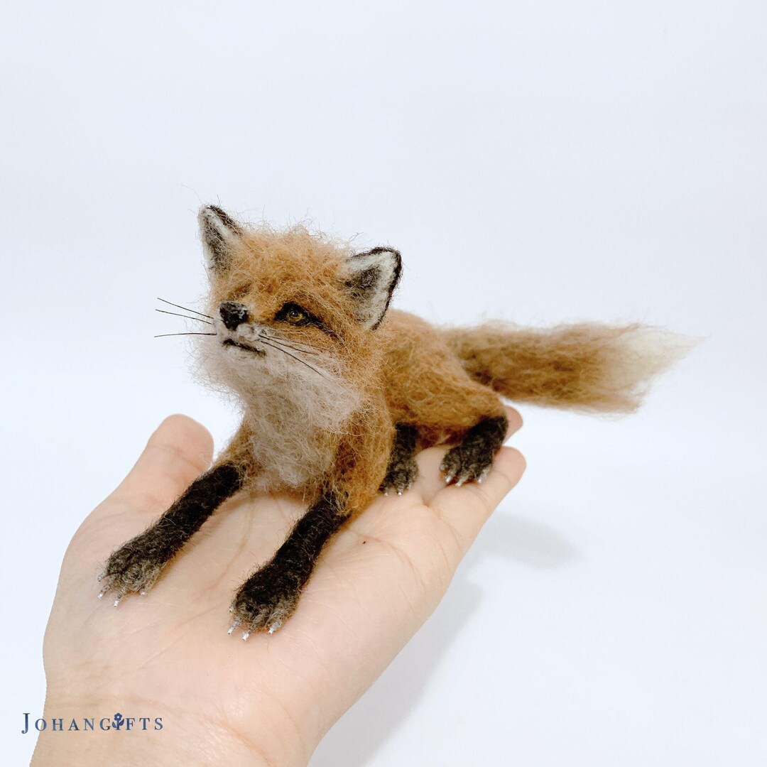 Realistic Resting Red Fox Wool Sculpture - Miniature Needle Felted Wild ...