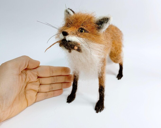 Realistic Red Fox Holding Its Prey Wool Sculpture Needle Felted Fox ...
