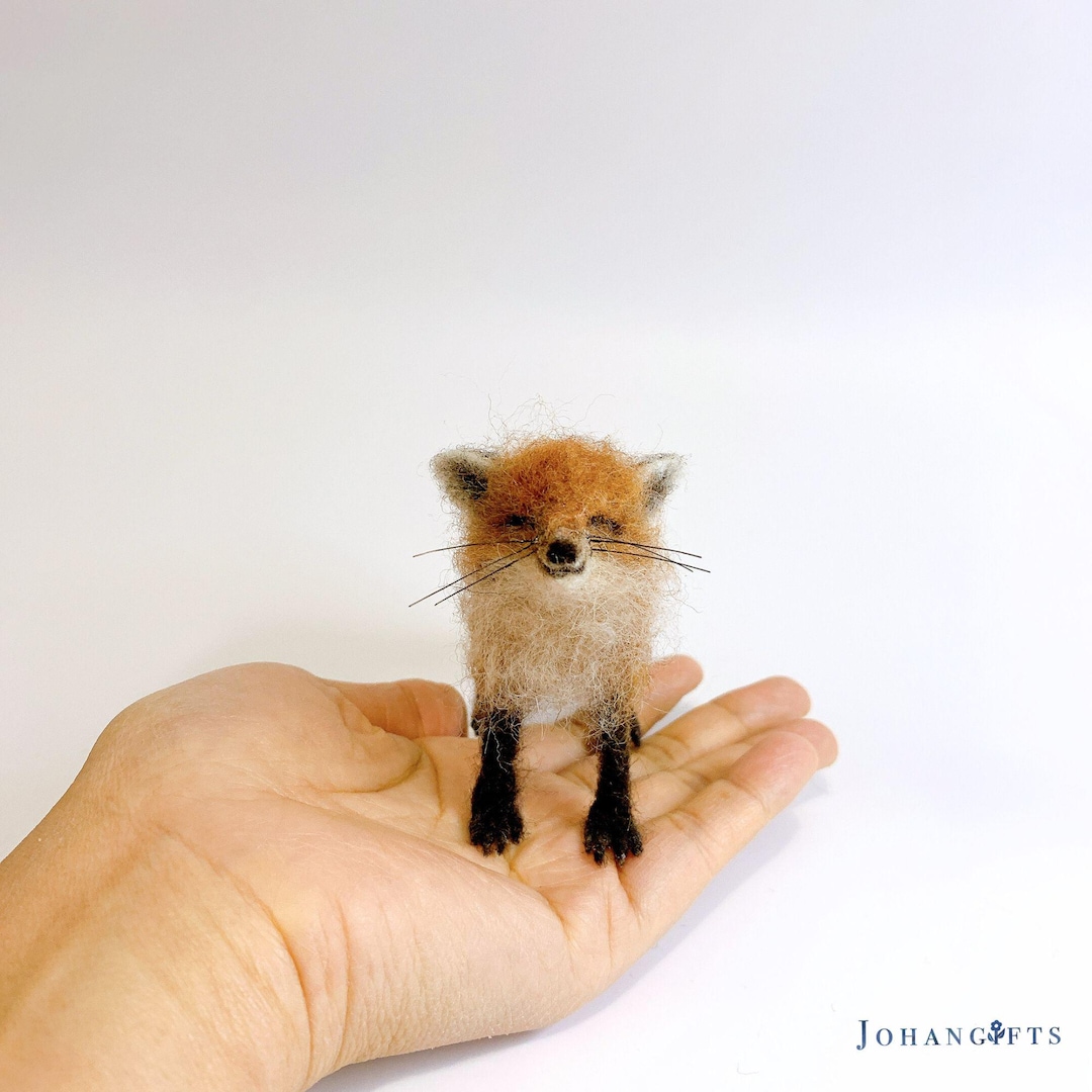 Realistic Miniature Smiley Red Fox Wool Sculpture - Needle Felted ...