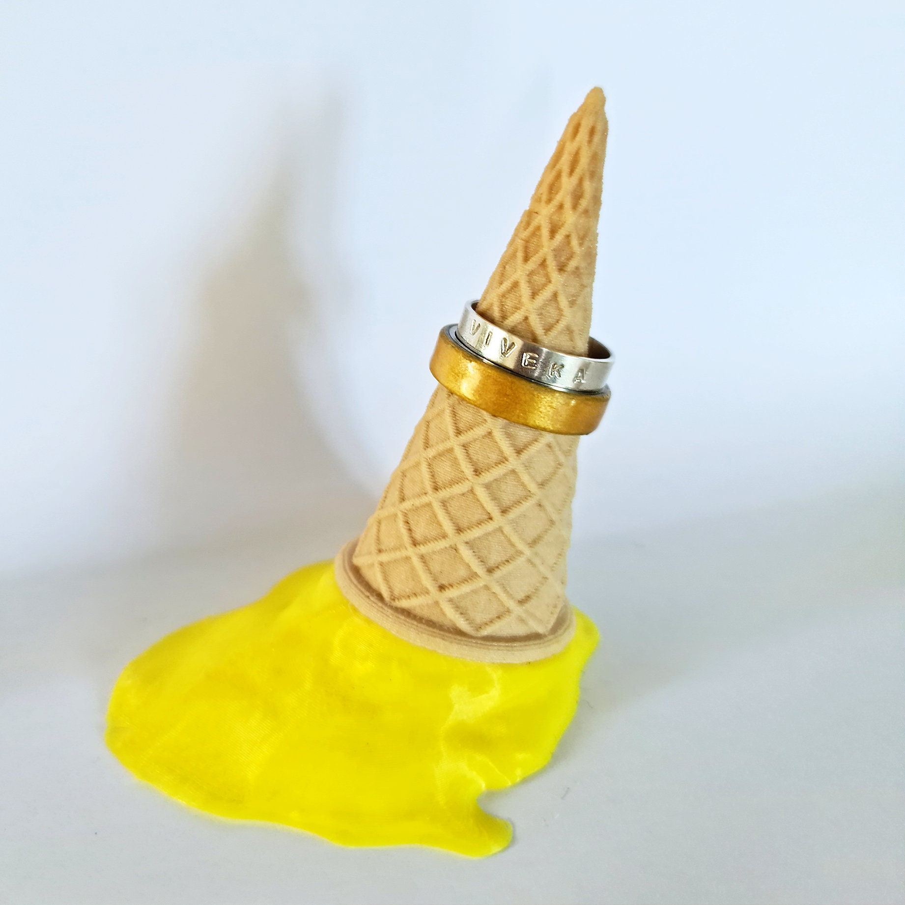 Melted Ice-cream Ring Holder - Etsy