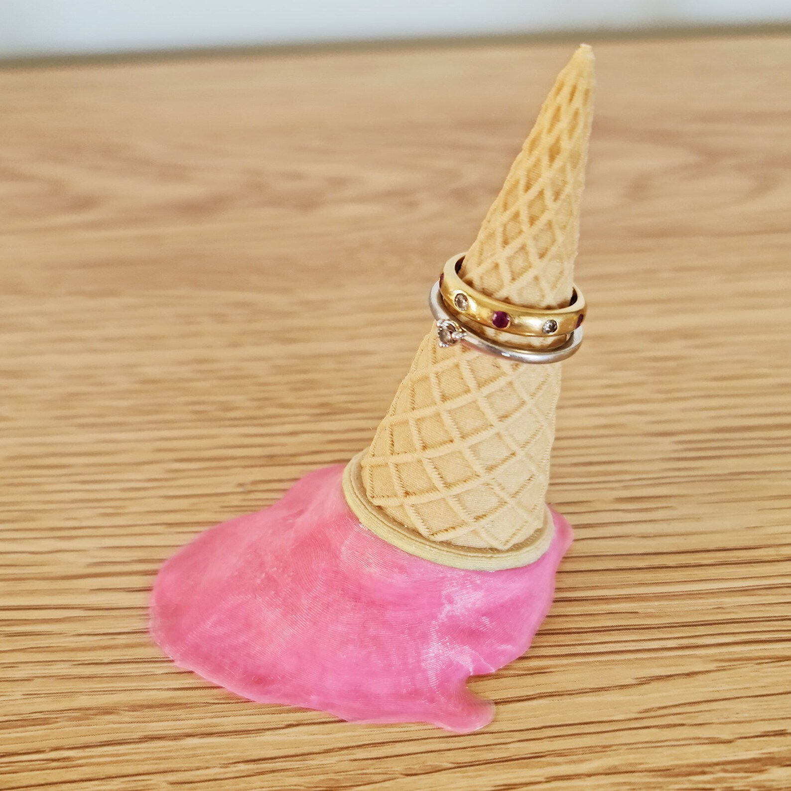 Melted Ice-cream Ring Holder - Etsy
