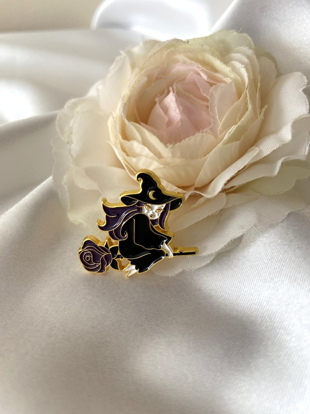 Witch Enamel Pin - Etsy