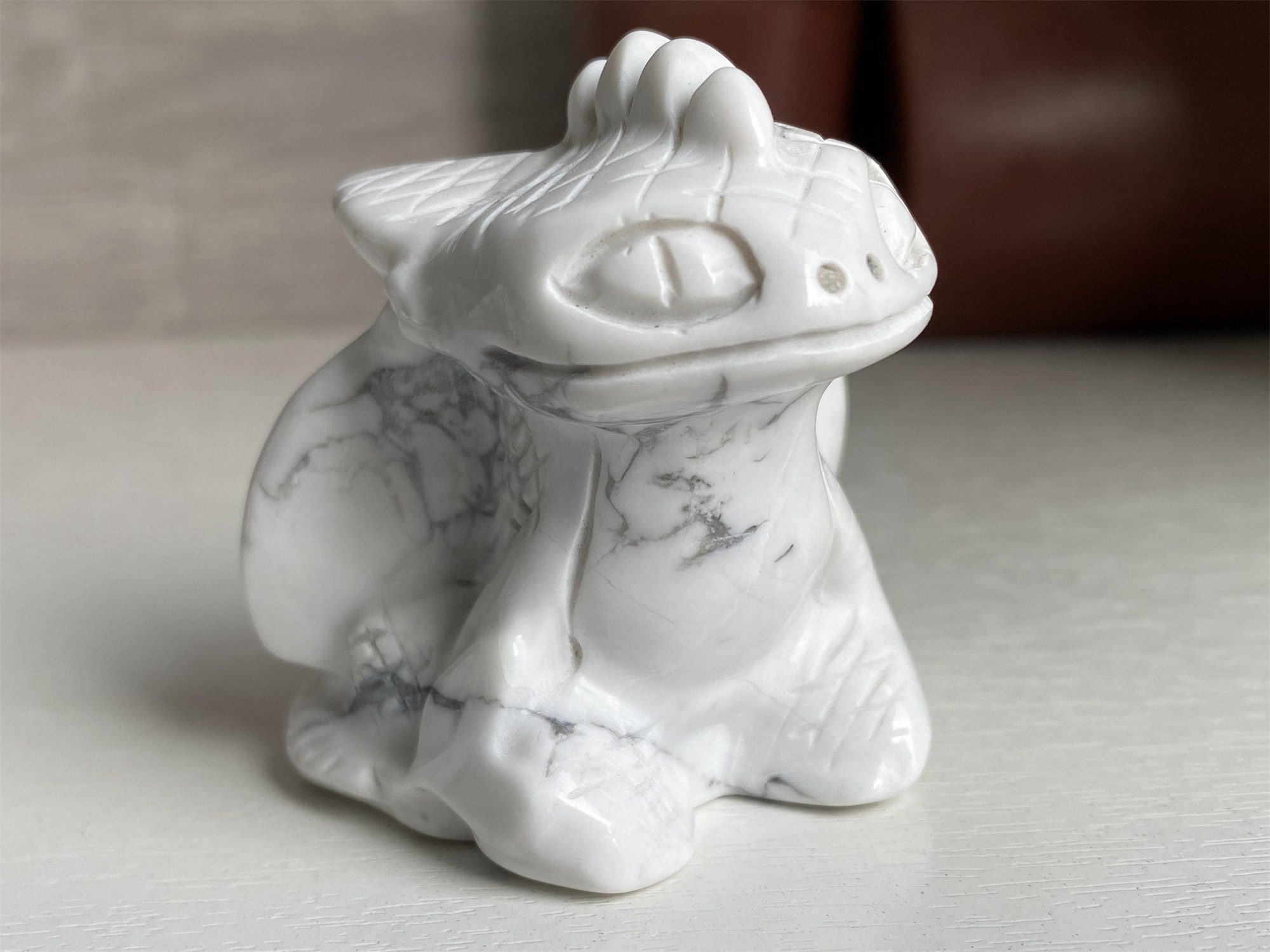 Home & Living 2 Natural Hand Carved White jade Dragon，Quartz Crystal ...