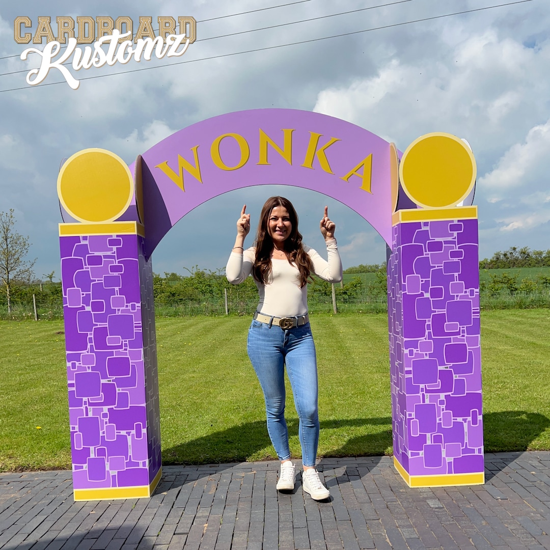 Wonka Gates, Charlie and the Chocolate Factory Gates, Back Drop, Party ...