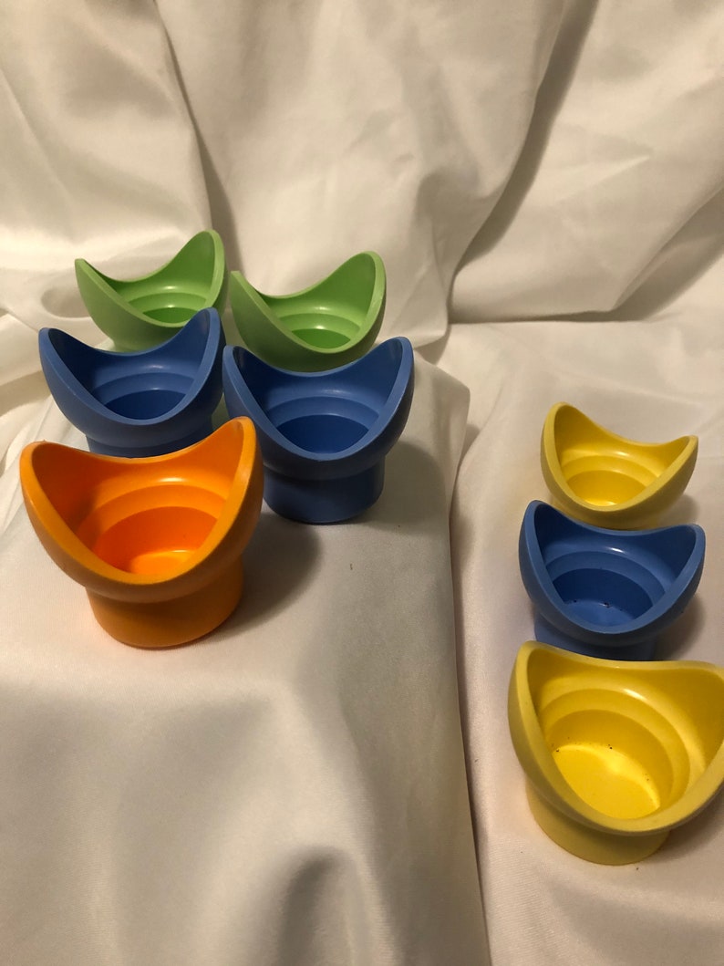 Eight Vintage Tupperware Egg Cups 1970s - Etsy