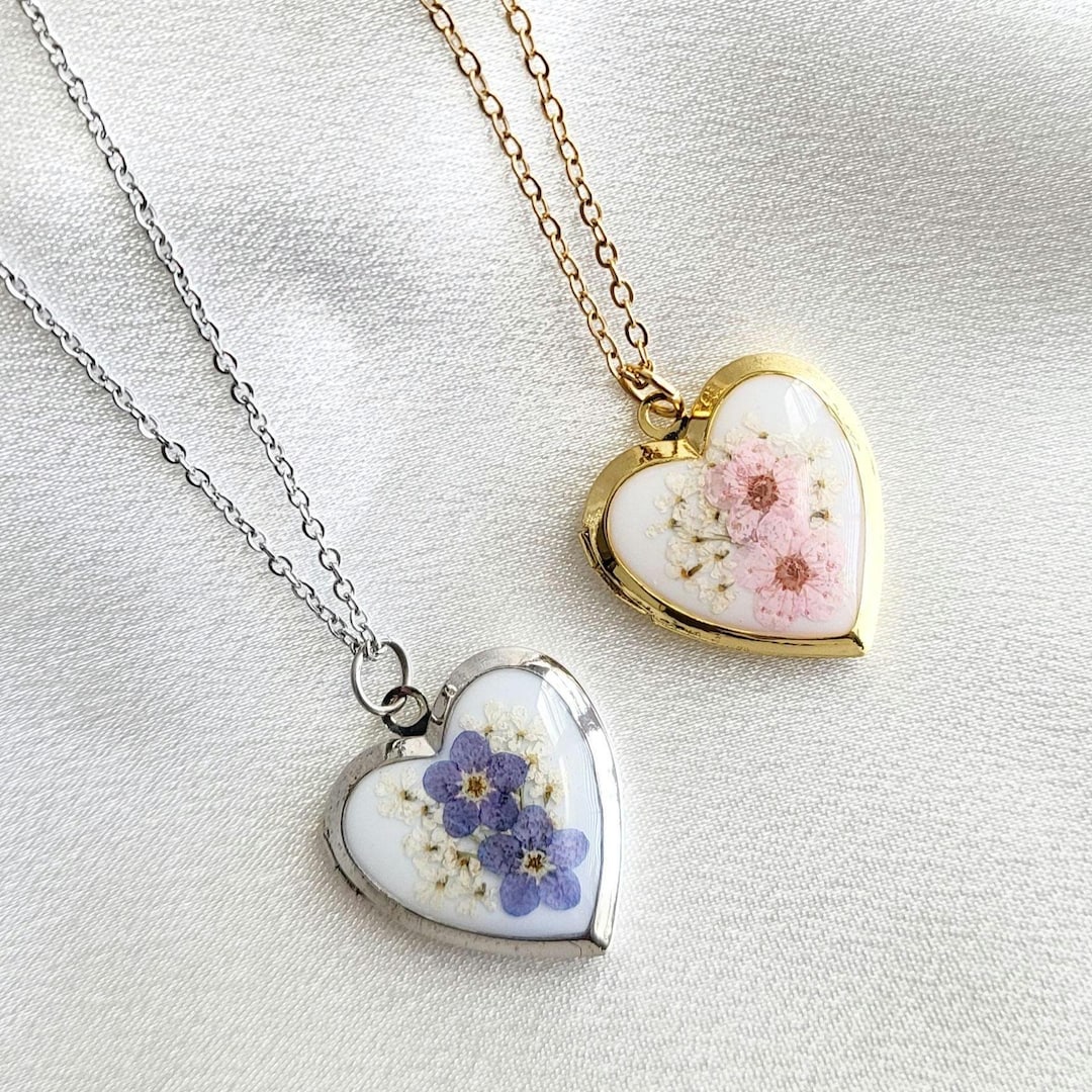 Handmade Pressed Flower Heart Locket Necklace | Forget Me Not Flower ...