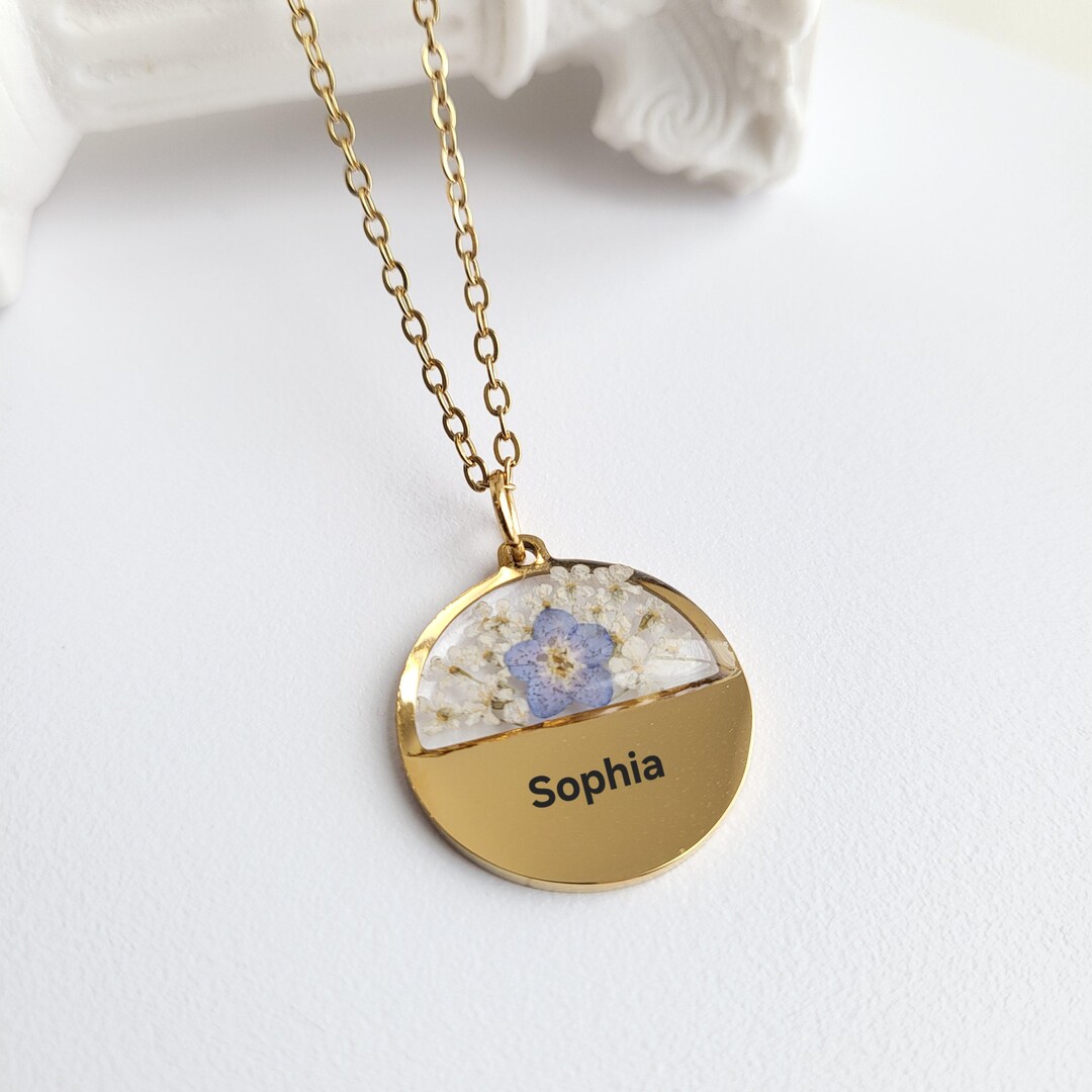 Engraved Name Forget Me Not Flower Necklace, Personalized Resin Jewelry ...