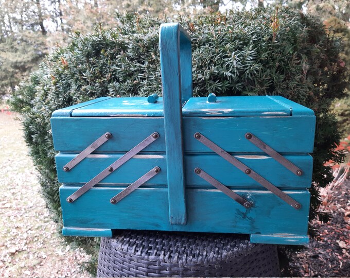 Vintage Mid Century Sewing Box - Etsy