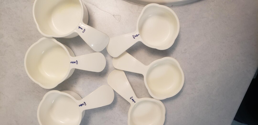 Tupperware Measuring Cup Set - Etsy