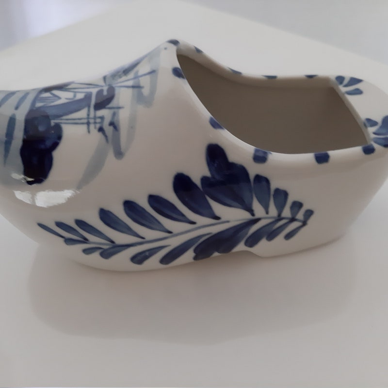 Delft Shoe - Etsy