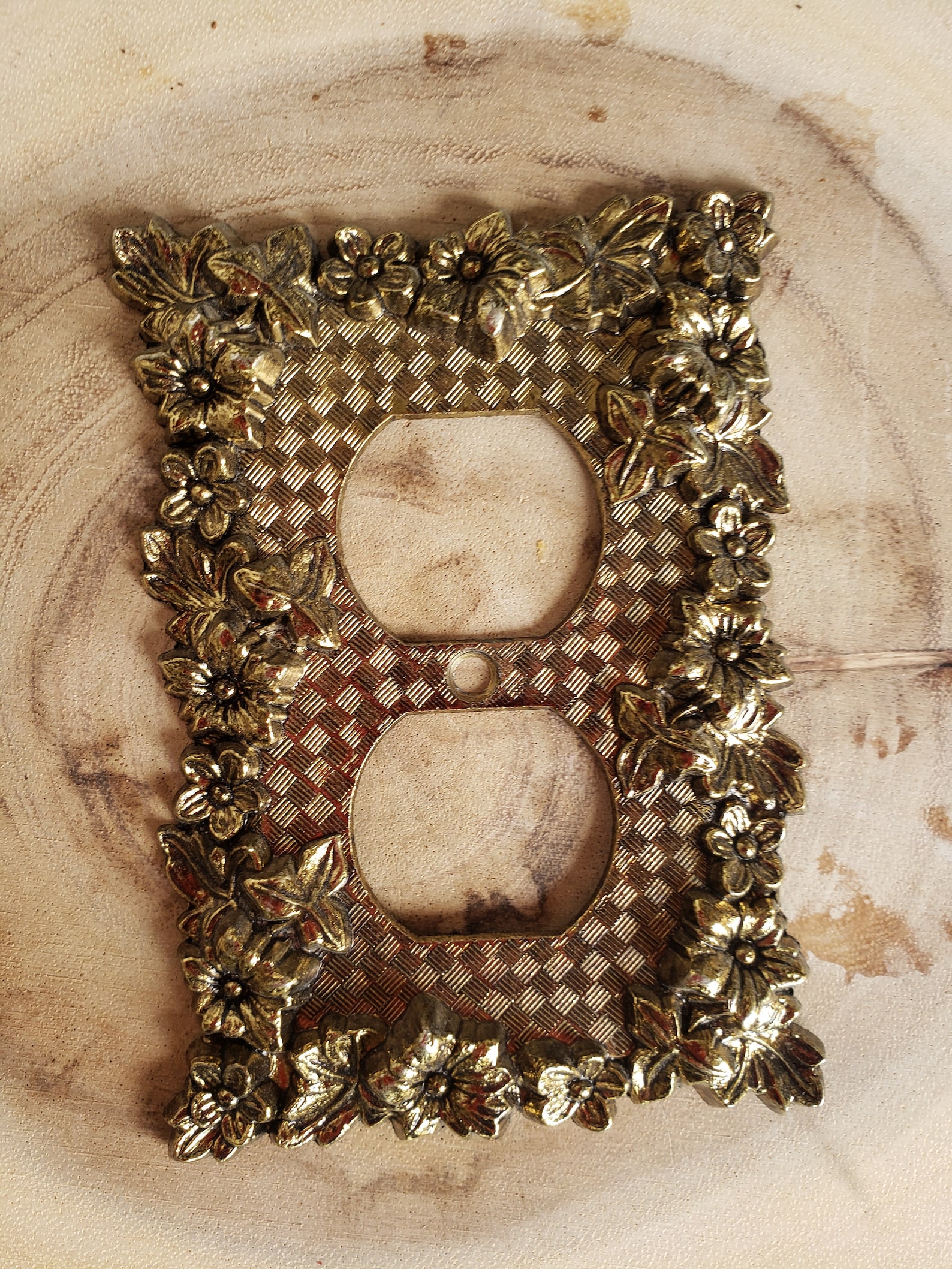 Ornate Metal Plug Cover Plate - Etsy