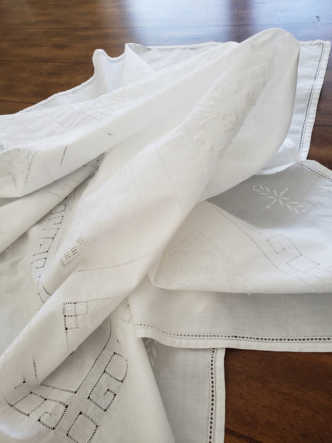 TABLECLOTH.. White Linen Pulled Thread Embroidery - Etsy