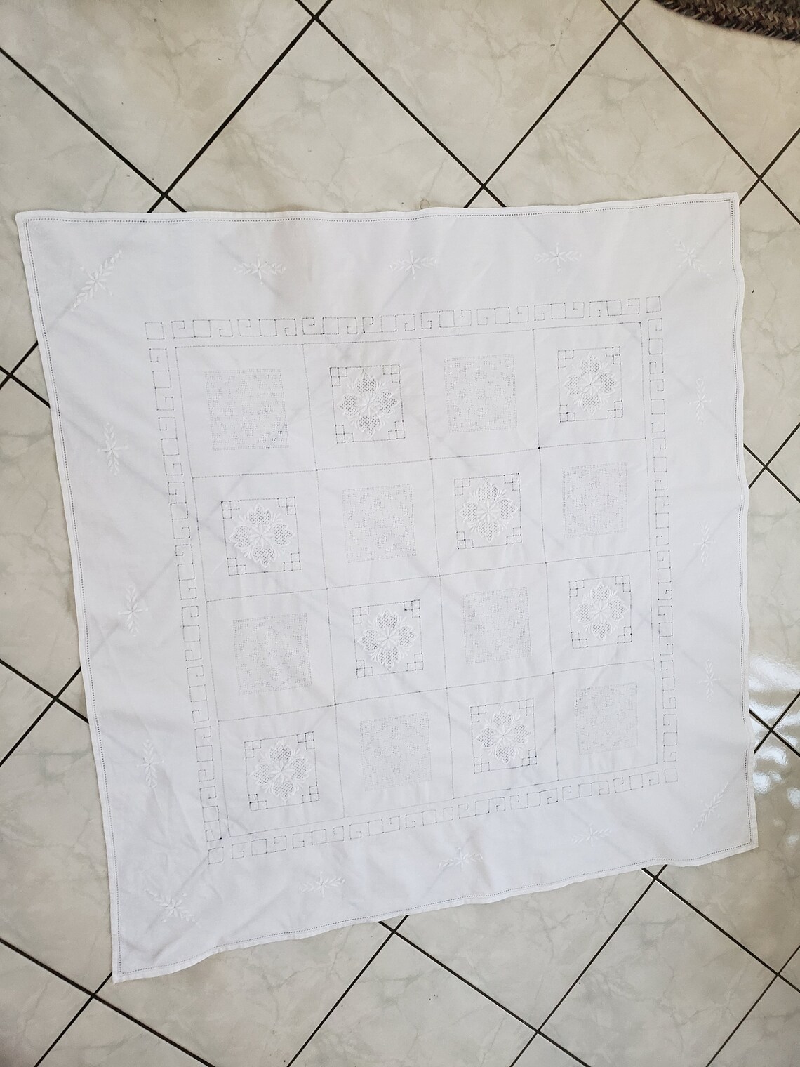 TABLECLOTH.. White Linen Pulled Thread Embroidery - Etsy