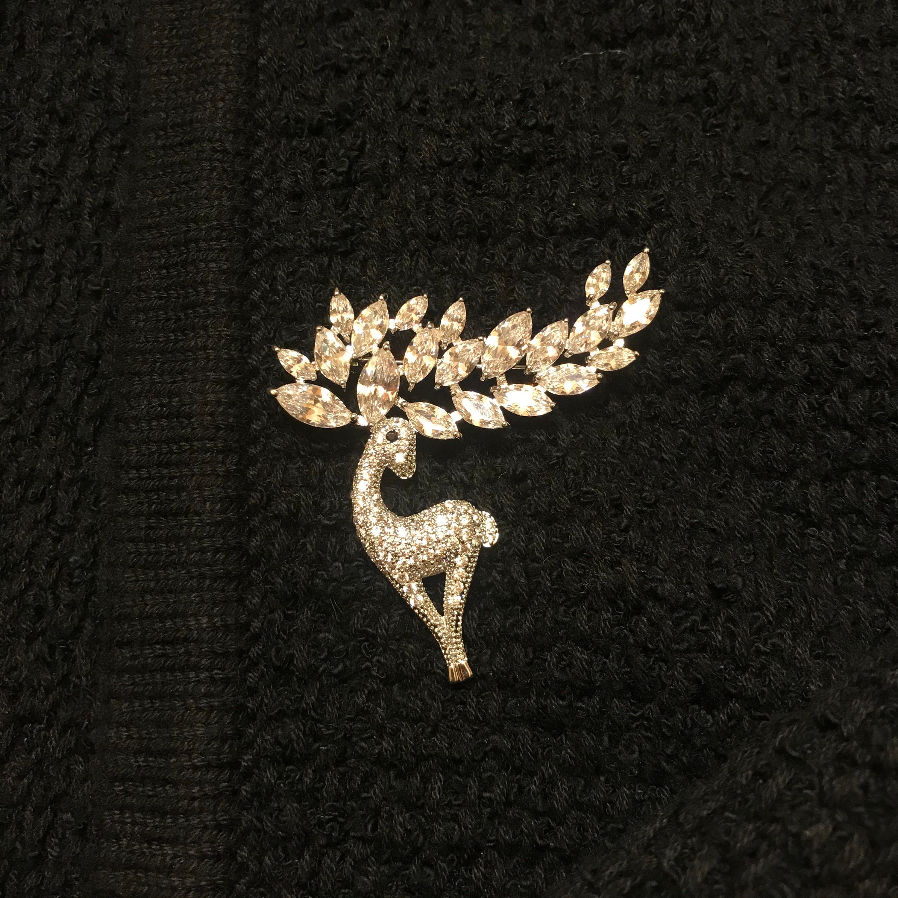 Vintage Deer Brooch Gift Silver Deer Brooch Christmas Gift - Etsy UK