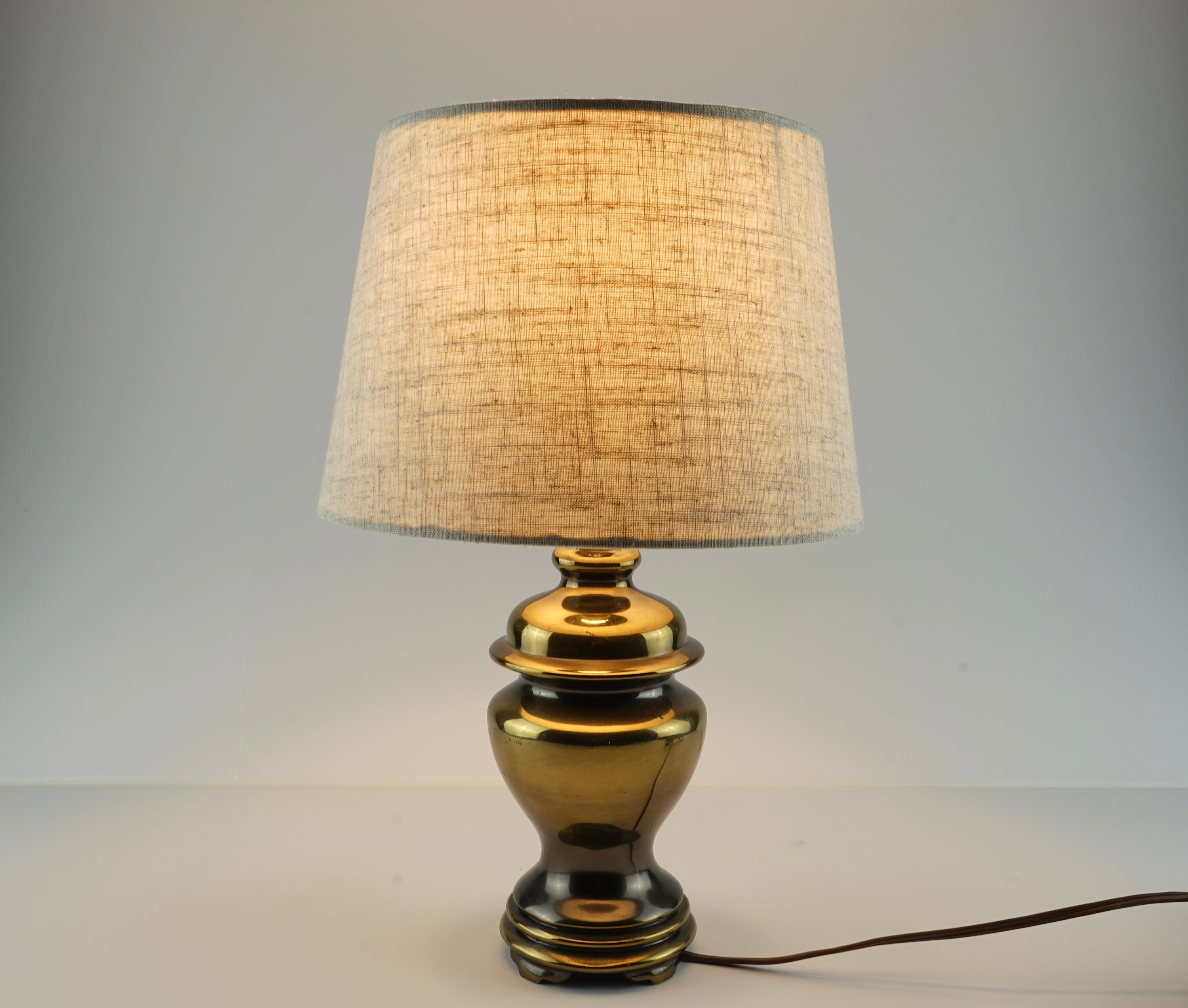 Small Vintage Table Lamp / Cast Brass Urn Lamp - Etsy