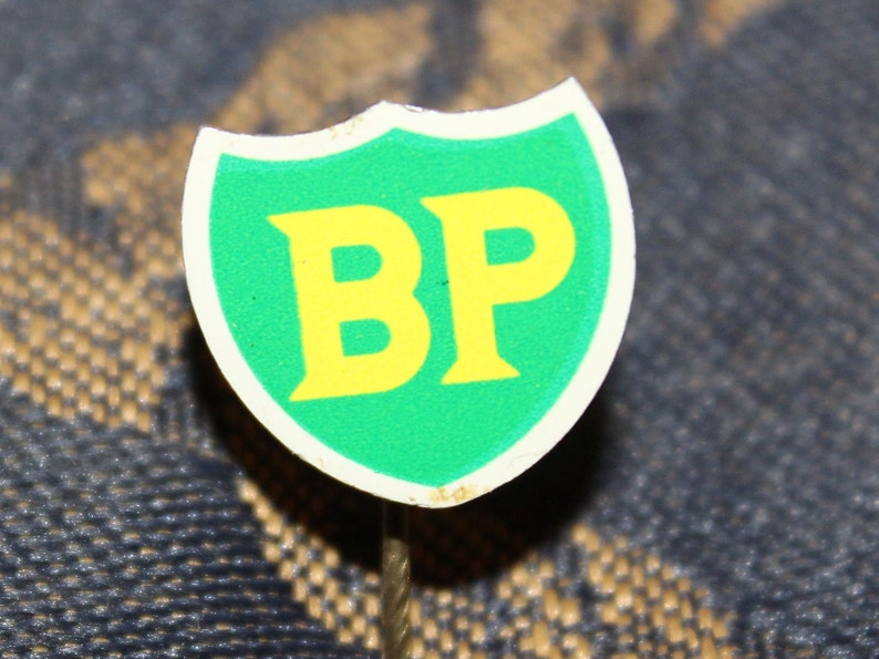 Vintage BP Pin Badge / British Petroleum / Oil Gas Fuel / - Etsy